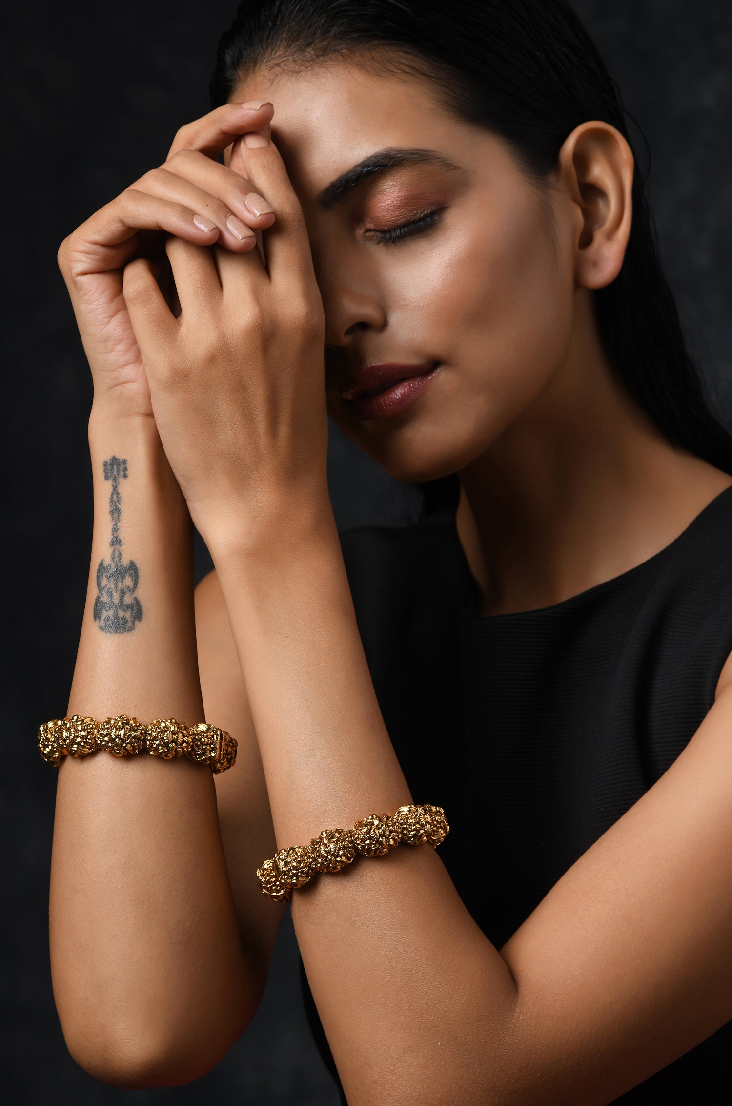 Temple Work Gold Tone Bangles Set of 2/ Soutrh Indian Temple - Etsy