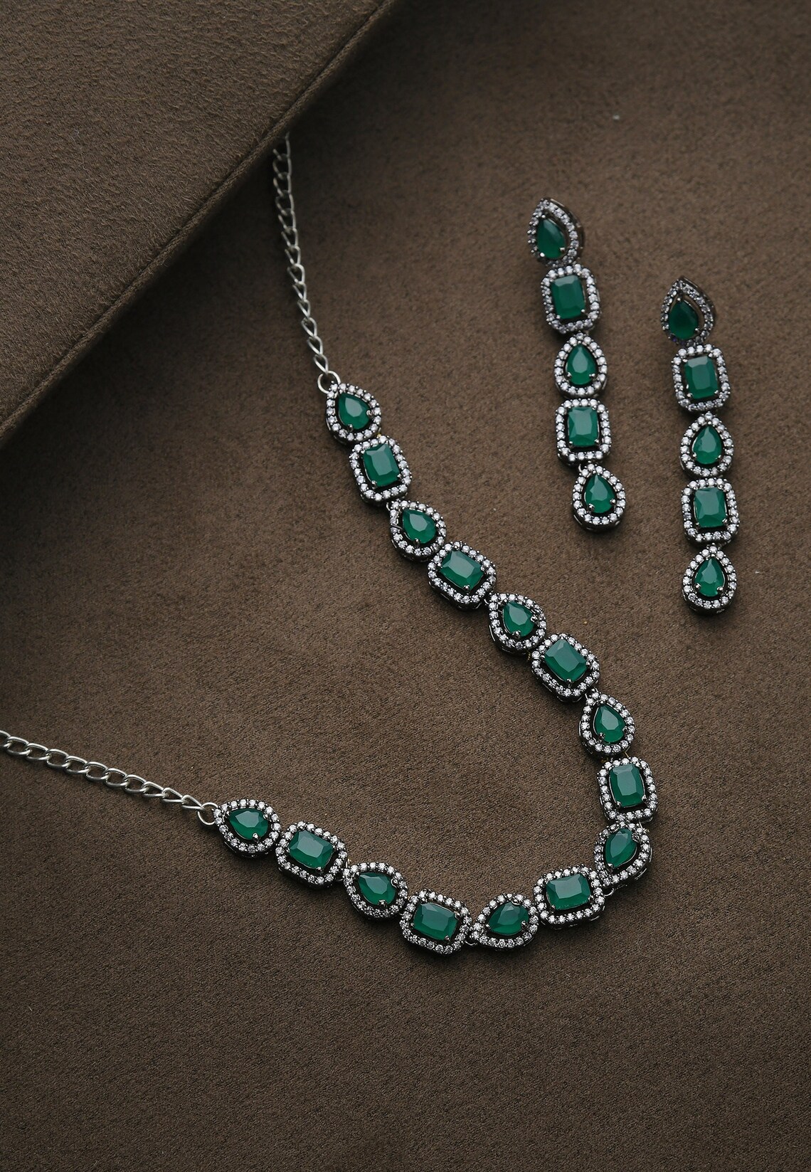 Green Silver Victorian Necklace Set / Silver Tone Victorian - Etsy