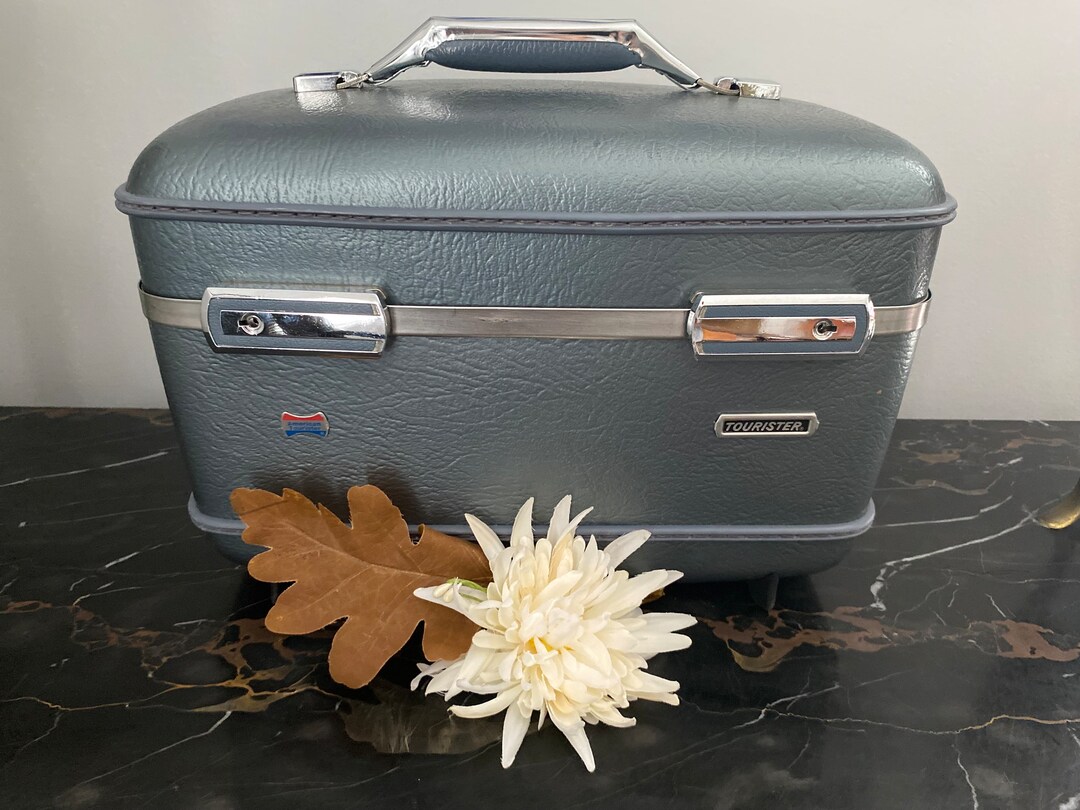 Vintage American Tourister Gray Train/makeup Case With Original Mirror ...