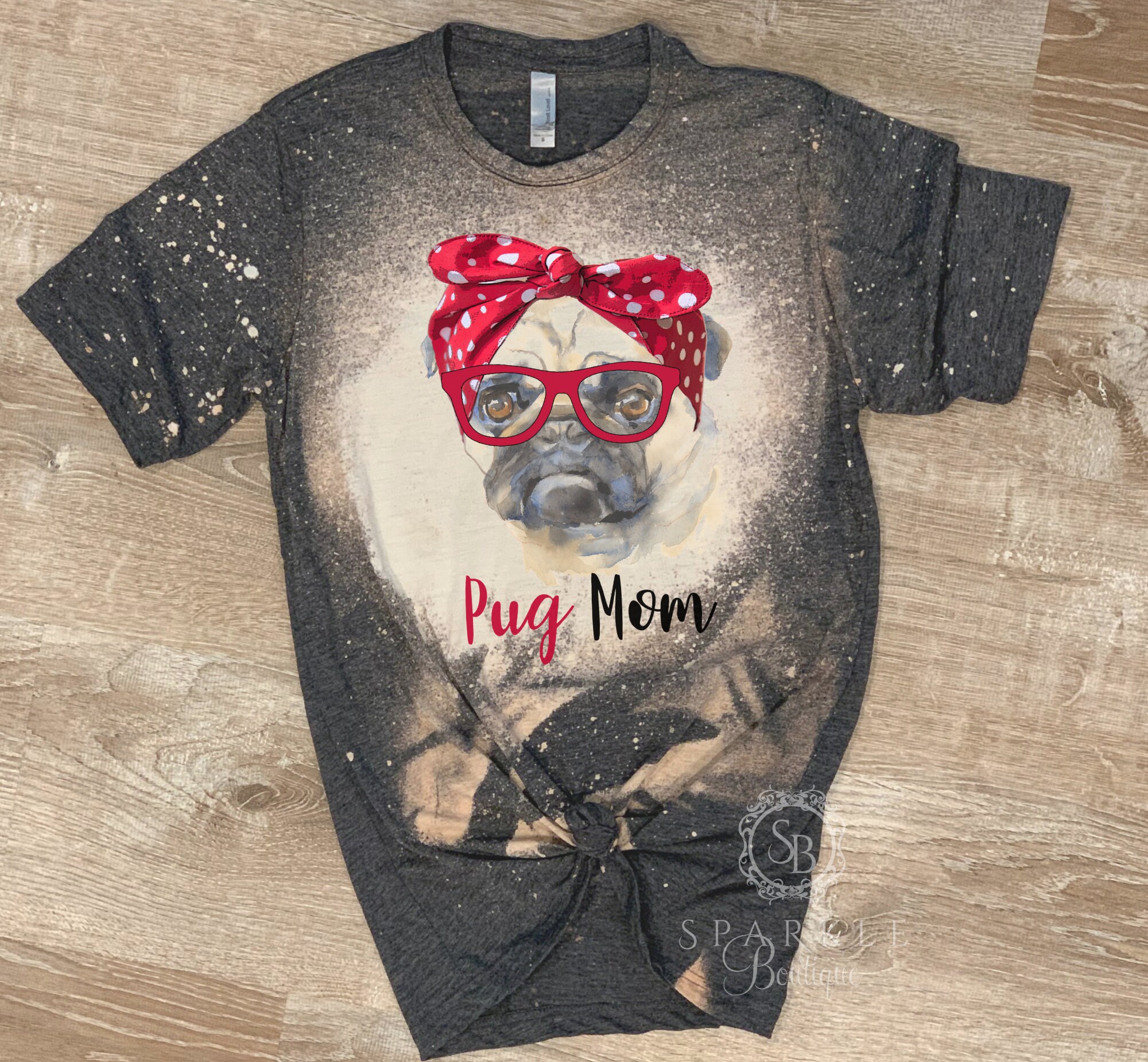 Pug Shirt ~ Great Gift ~ BLEACHED Tshirt ~ PUG Lover ~ Pug MOM Tee - Etsy