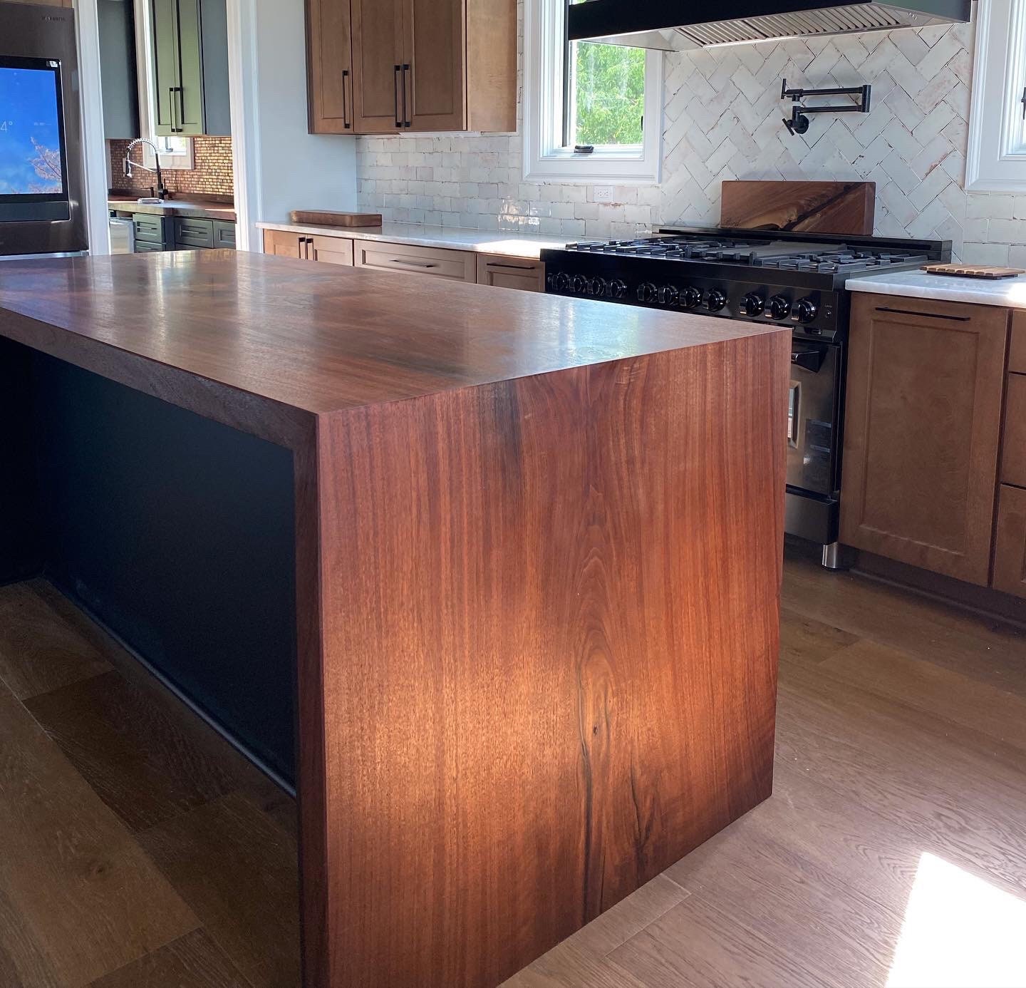 Double Waterfall Walnut Countertop - Etsy