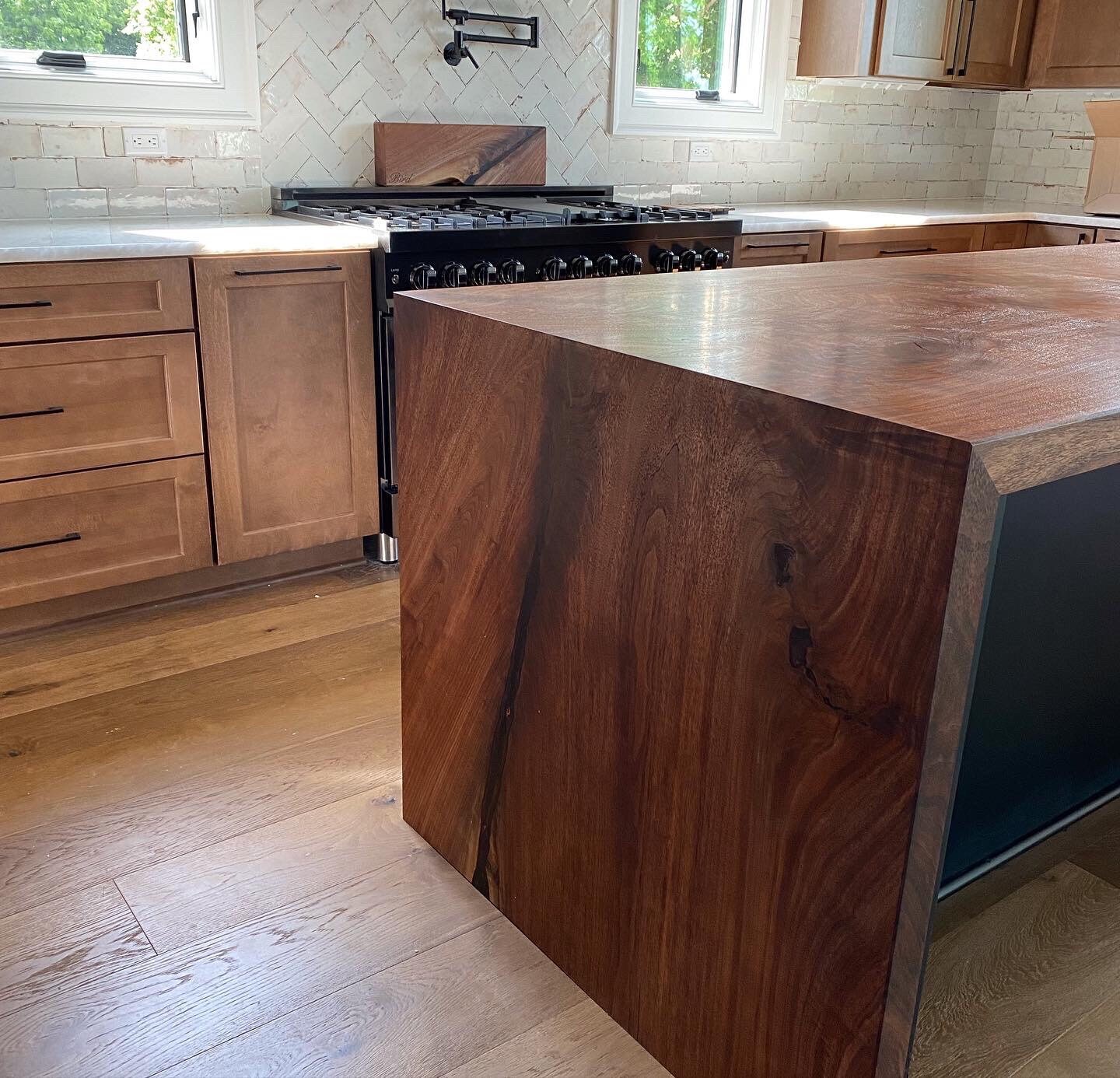 Double Waterfall Walnut Countertop - Etsy
