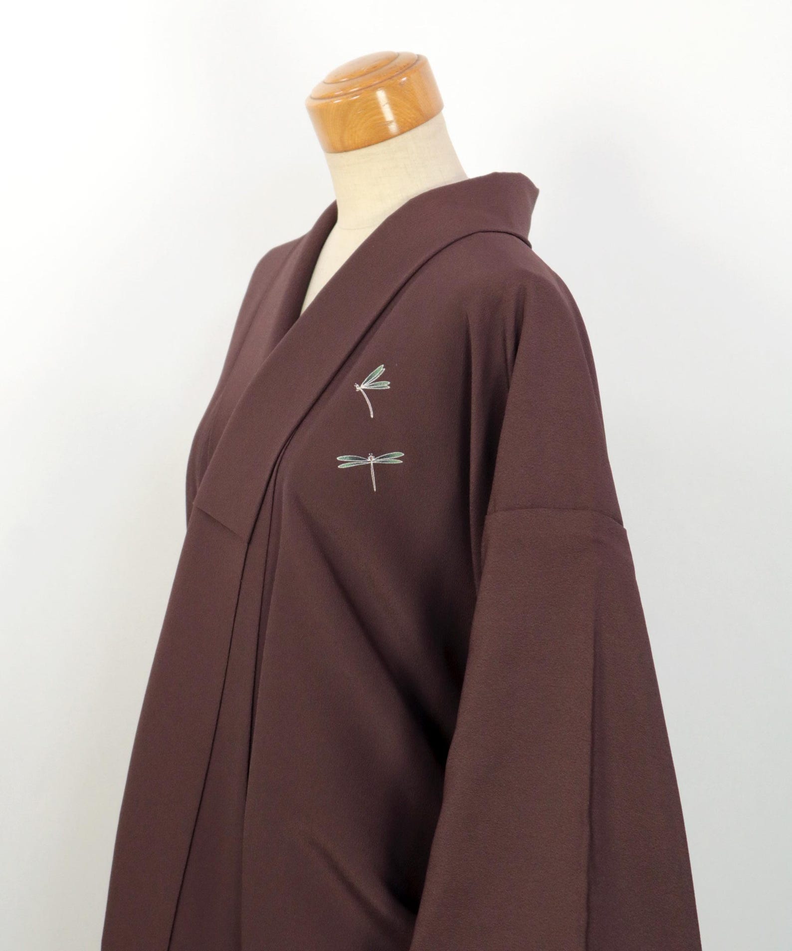 Kimono / Japanese Washable Brown Kimono With Dragonfly Pattern ...