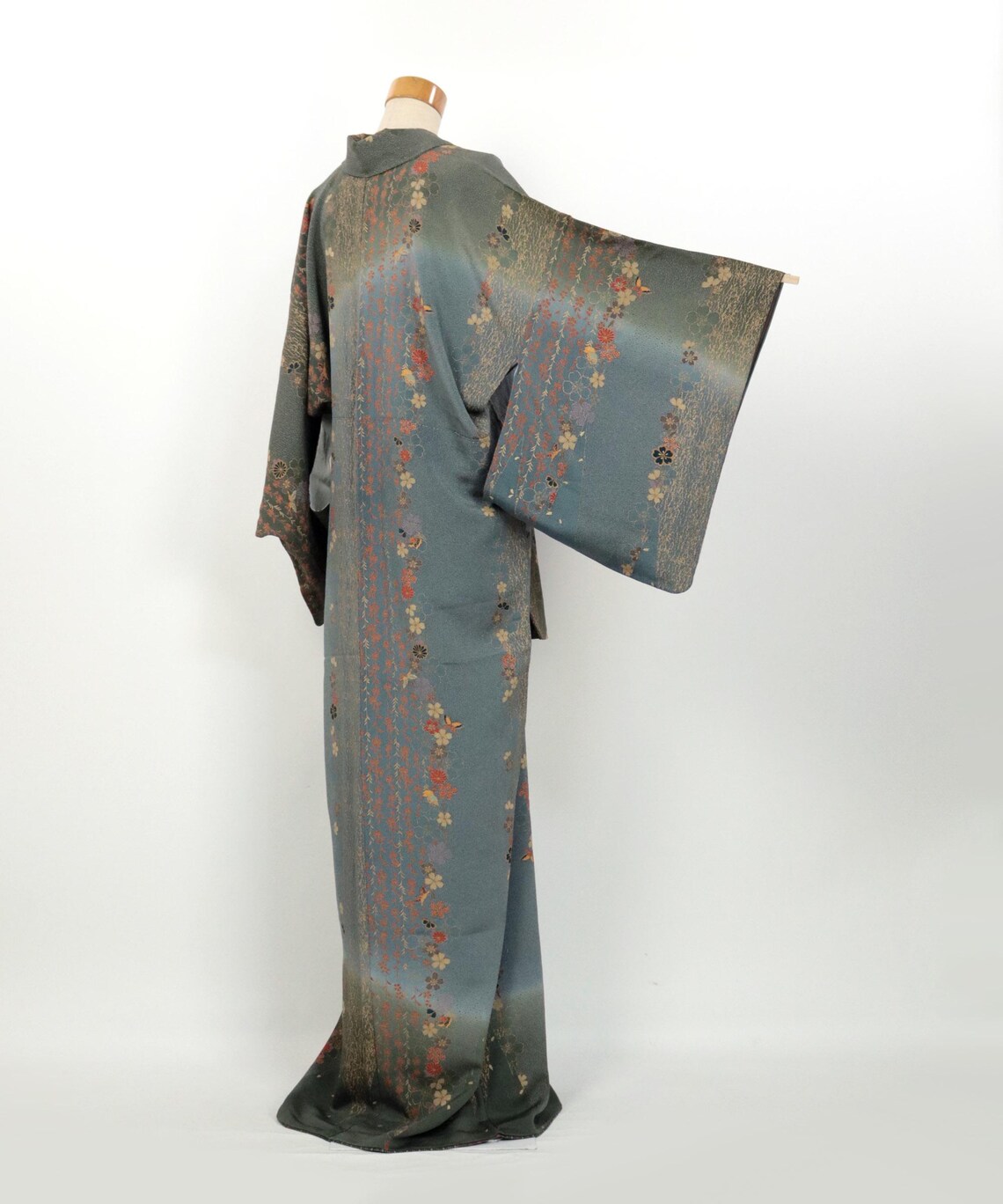 Kimono / Japanese Romantic Taisho-style Homongi With Sakura Yuzen ...