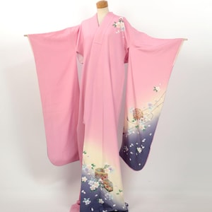 Kimono / Japanese Pink Furisode Sakura, Temari, & Kaioke Patterns ...