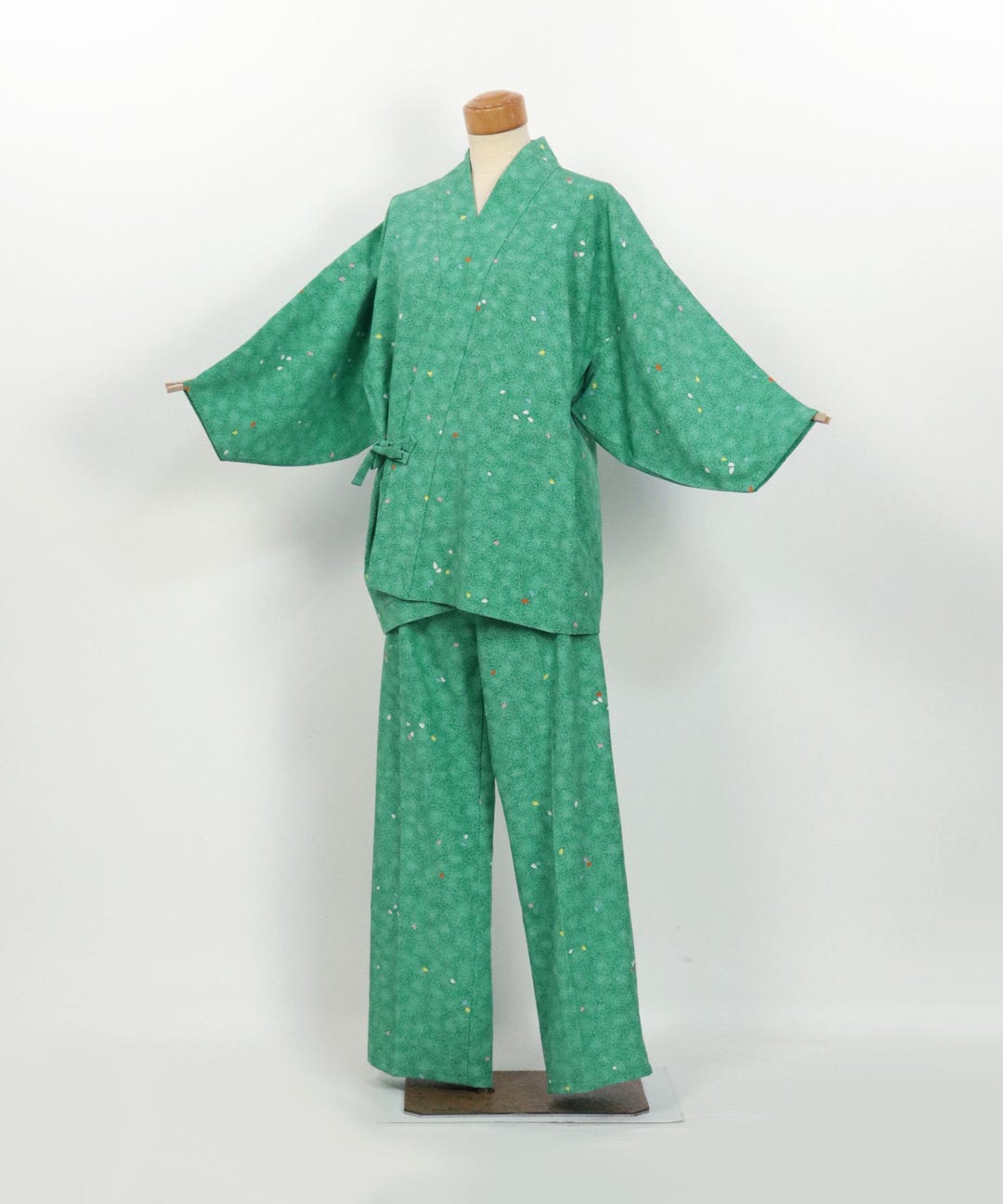 Kimono / Vibrant Green Sakura Samue – Comfortable & Elegant Loungewear ...