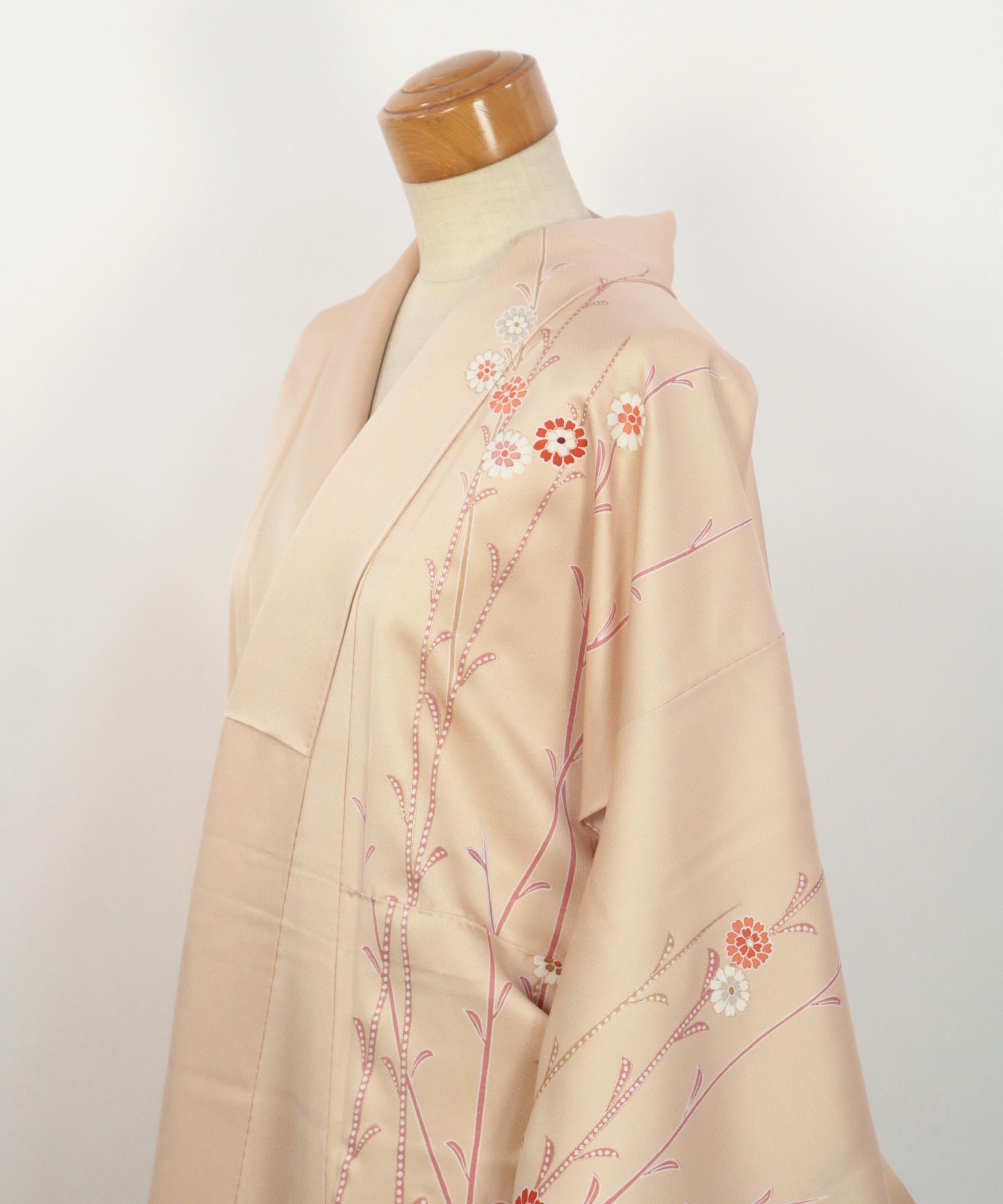 Kimono / Japanese Elegant Vintage Homongi With Yuzen Floral Design ...