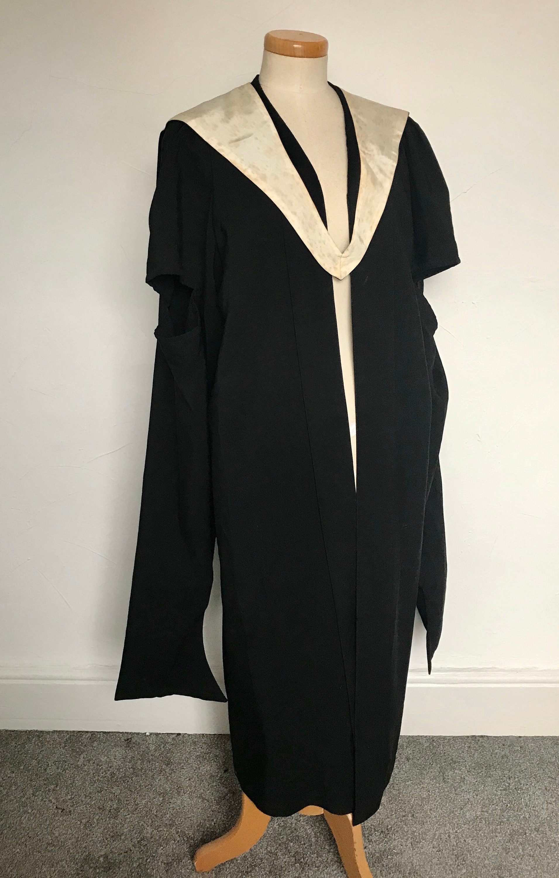 Vintage University Graduation Robe Hooded Cape Cloak Gothic Art Deco