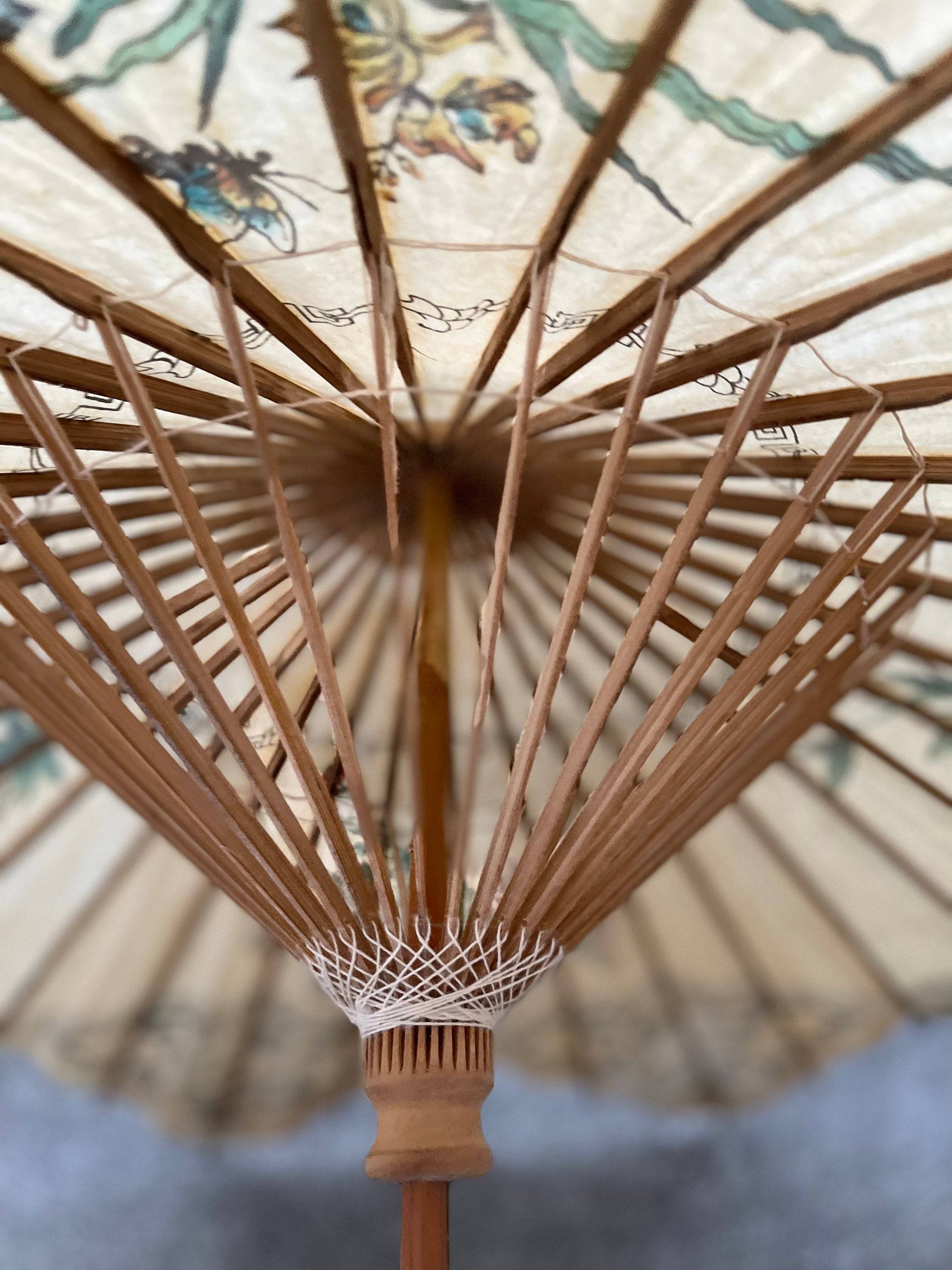 Vintage 1940s Japanese Parasol Umbrella Bamboo & Painted Paper