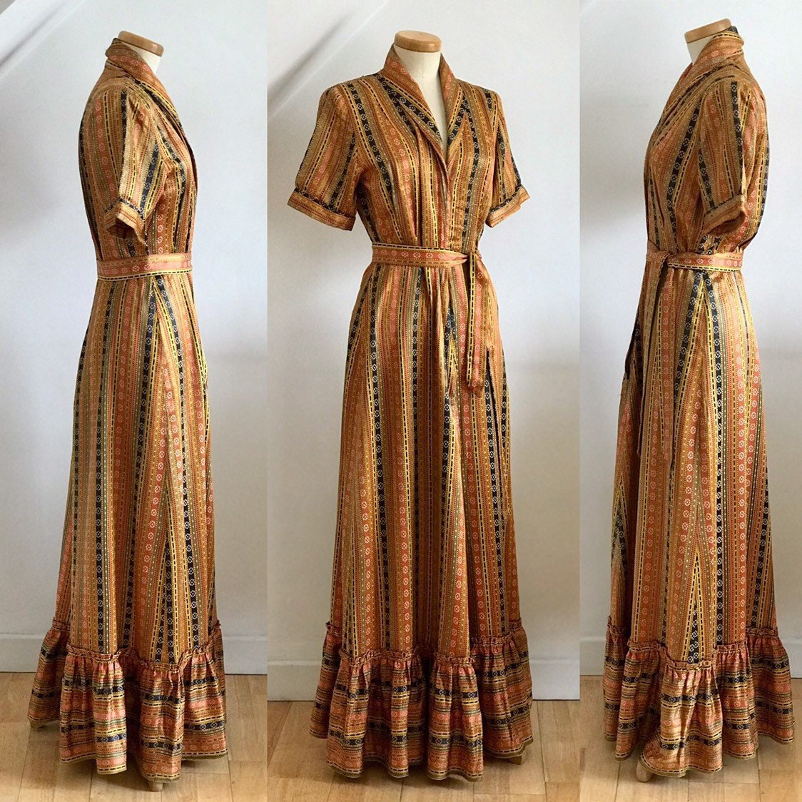 Vintage 1940s House Coat & Matching Slippers Peignoir Boudoir Hostess ...