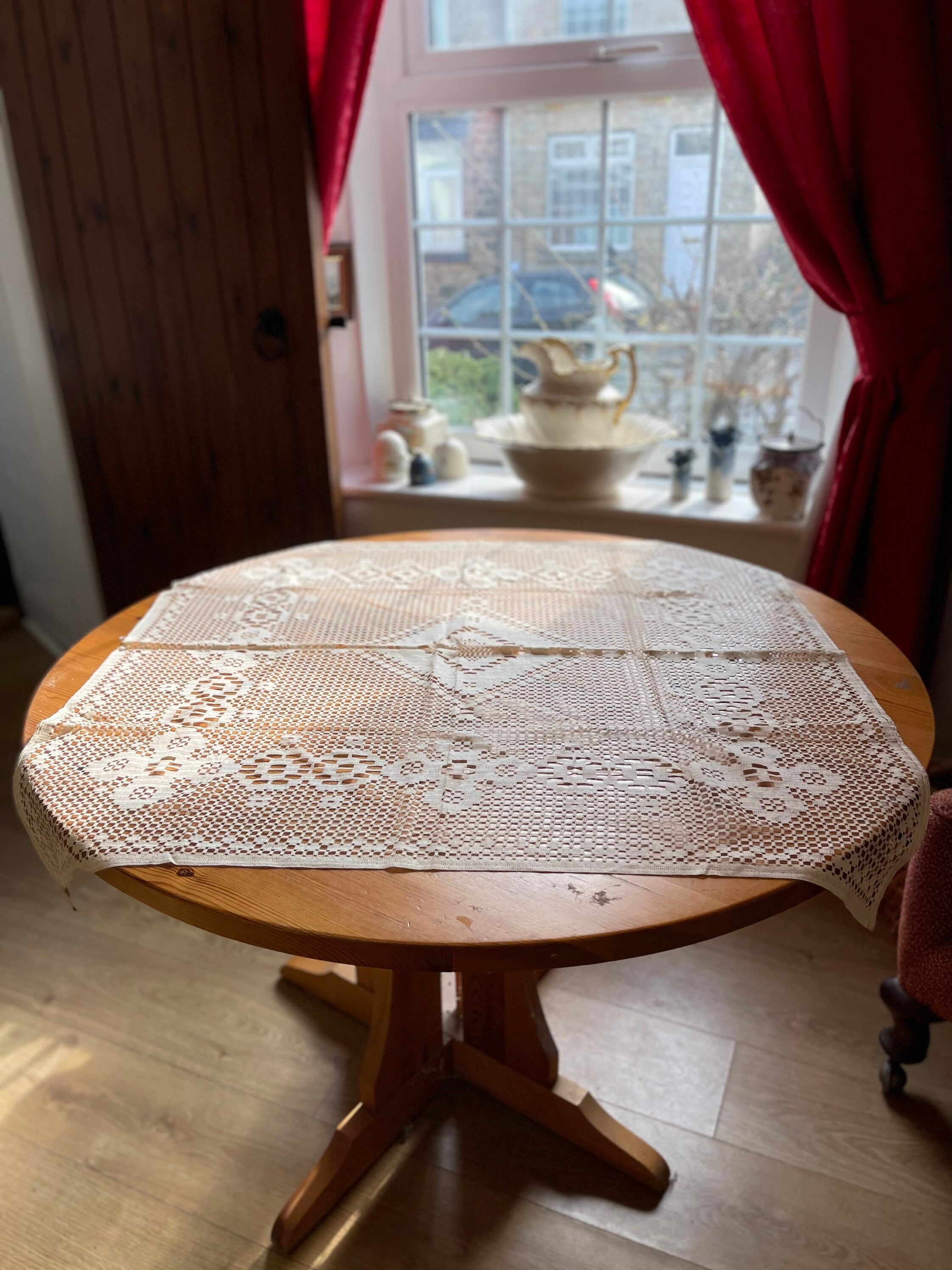 Art Deco Lace Topper Unused 1930s Dowry Linen