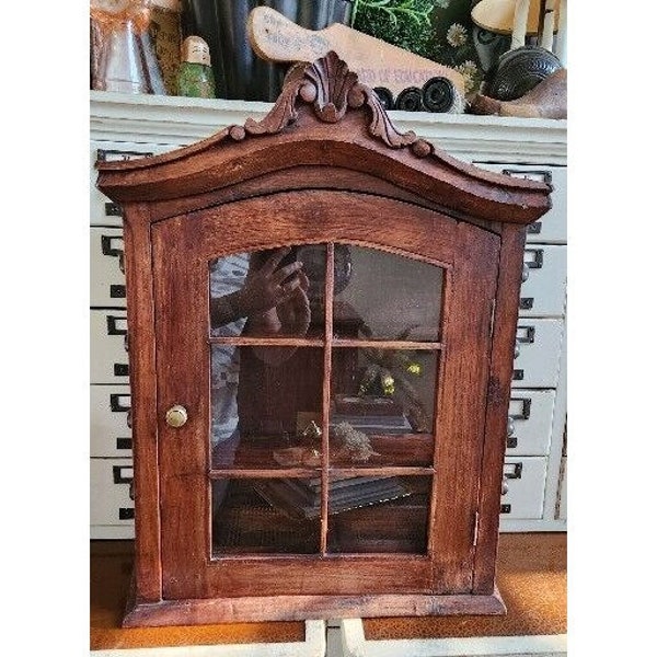 Corner Nick Nack - Etsy