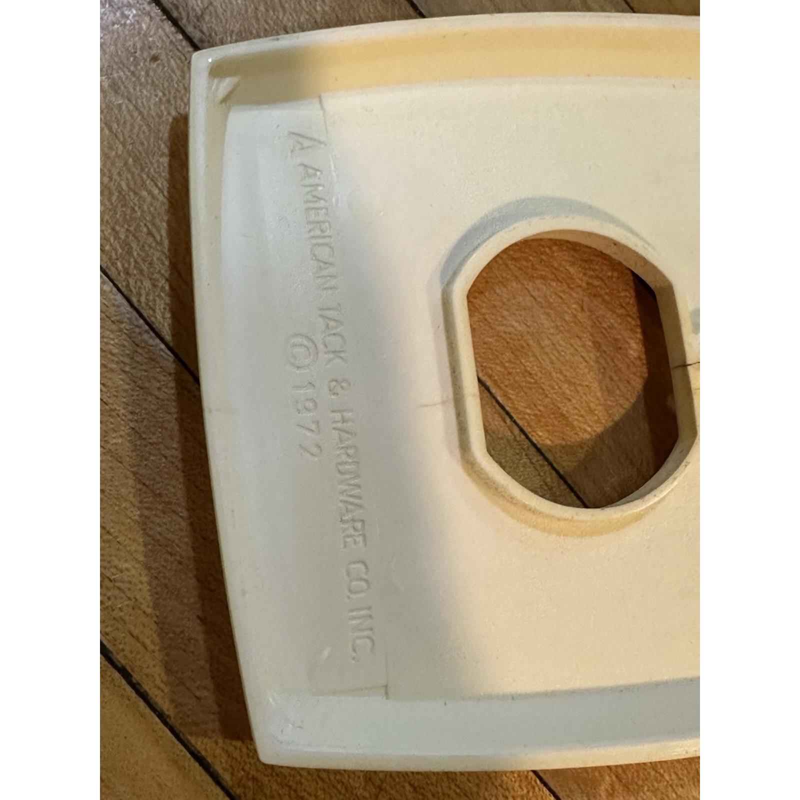Vintage Set 4 Light Switch Electric Outlet Plates. American Tack ...