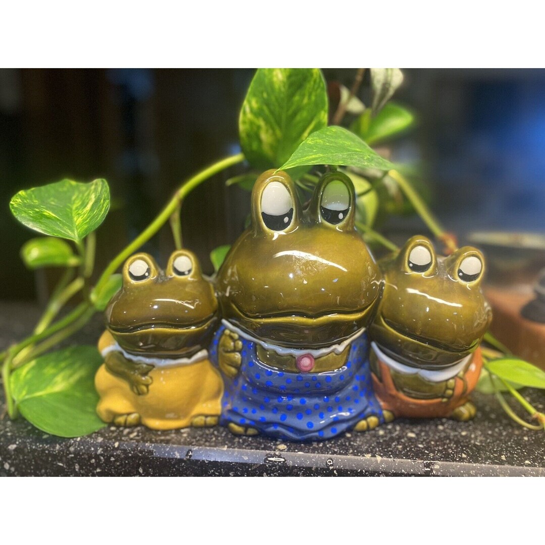 Vintage Dark Green Mama Frog Planter Ceramic Unmarked Flower Pot 3 ...