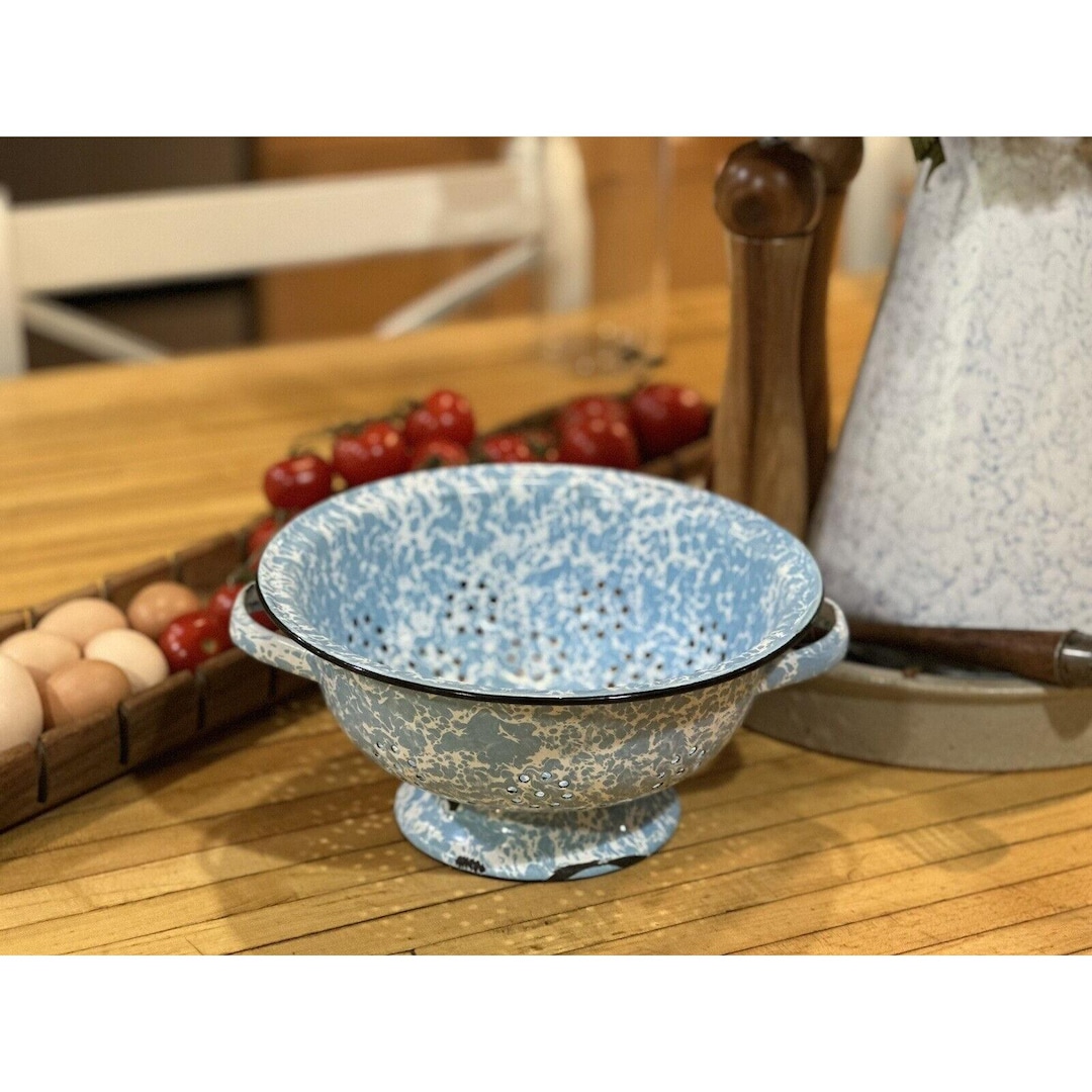Vintage Blue & White Swirl Enamelware Colander Graniteware Strainer 9 ...
