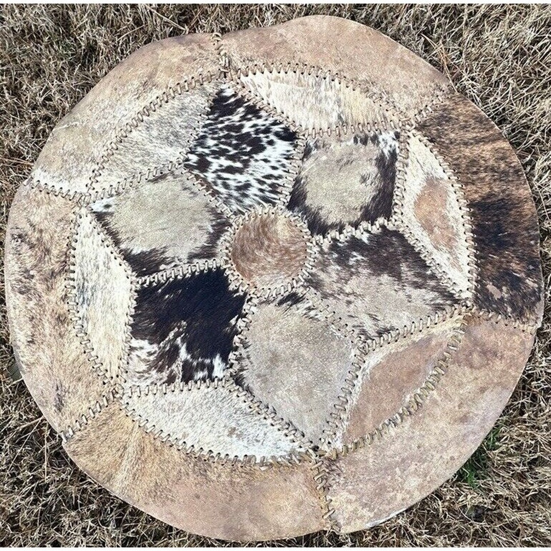 Vintage Star Design Cowhide and Leather Laced Round Rug 28” Upholstery ...