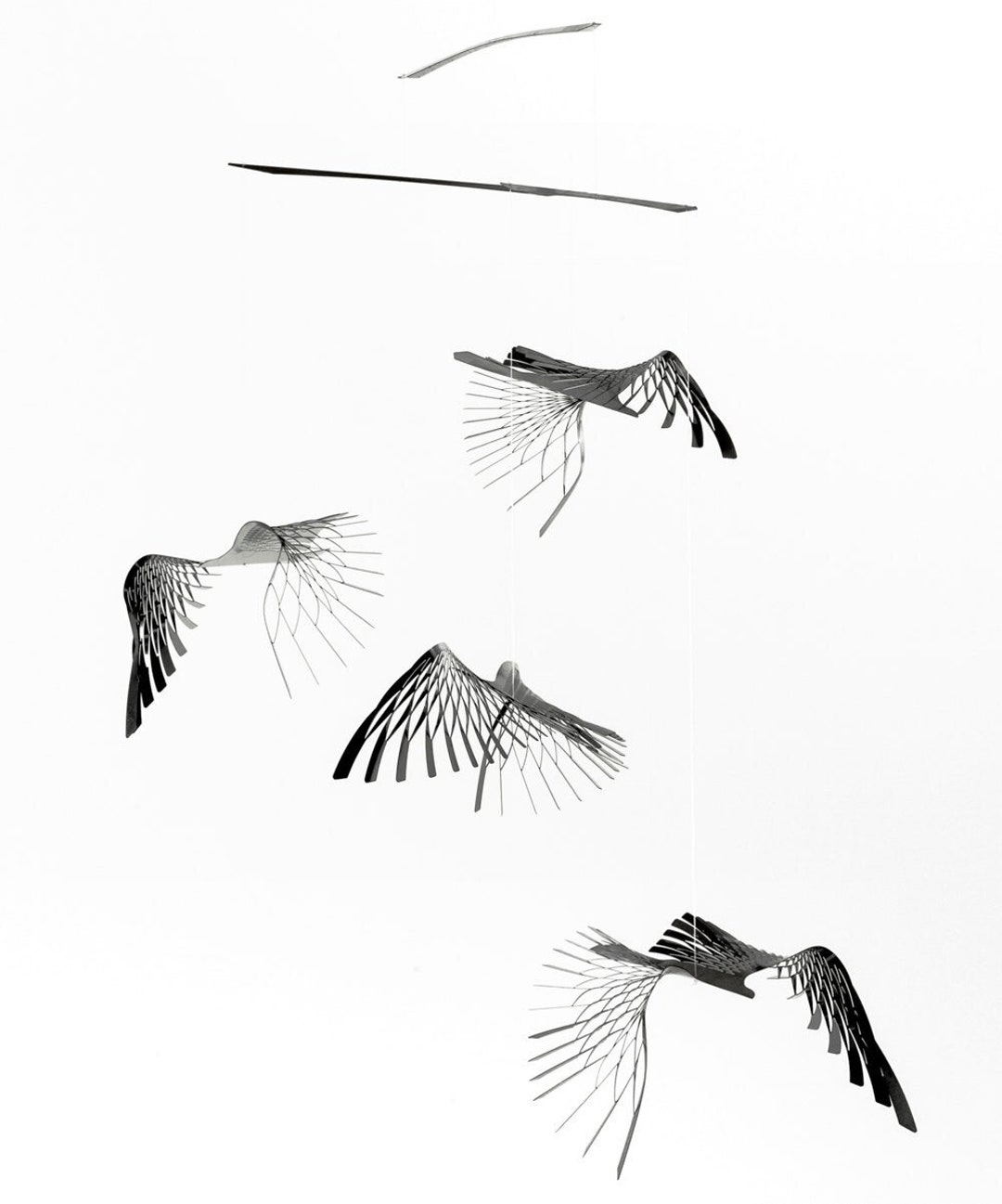 Metal Bird Mobile, 4 Piece Kinetic Art in Bird Shape, Minimalist Mobile ...