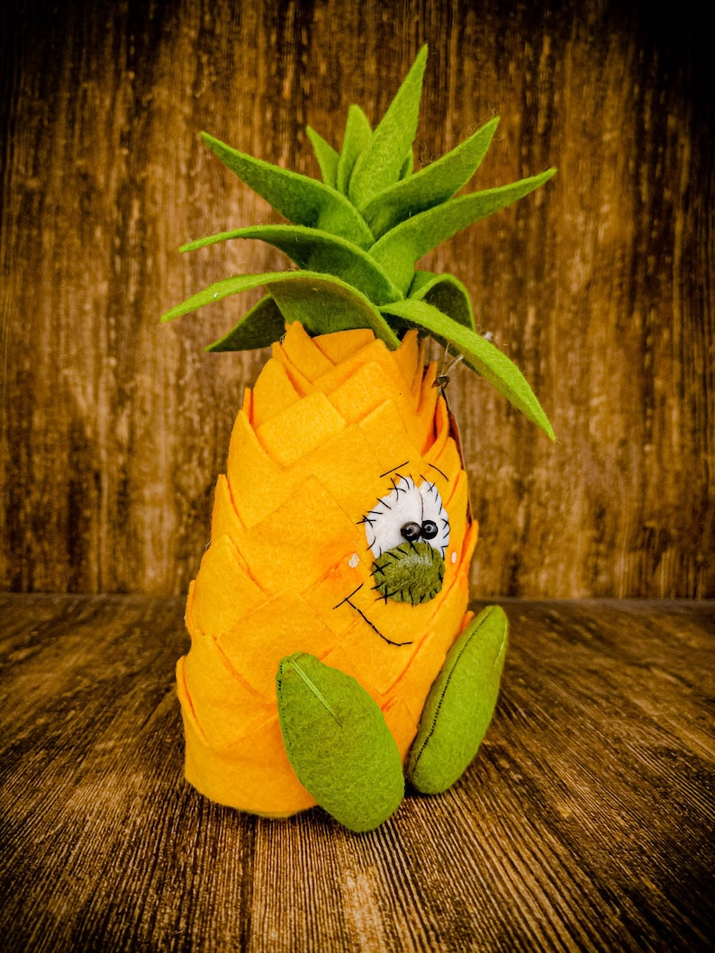Pina the Primitive Pineapple Tropical Pineapple Vacation - Etsy