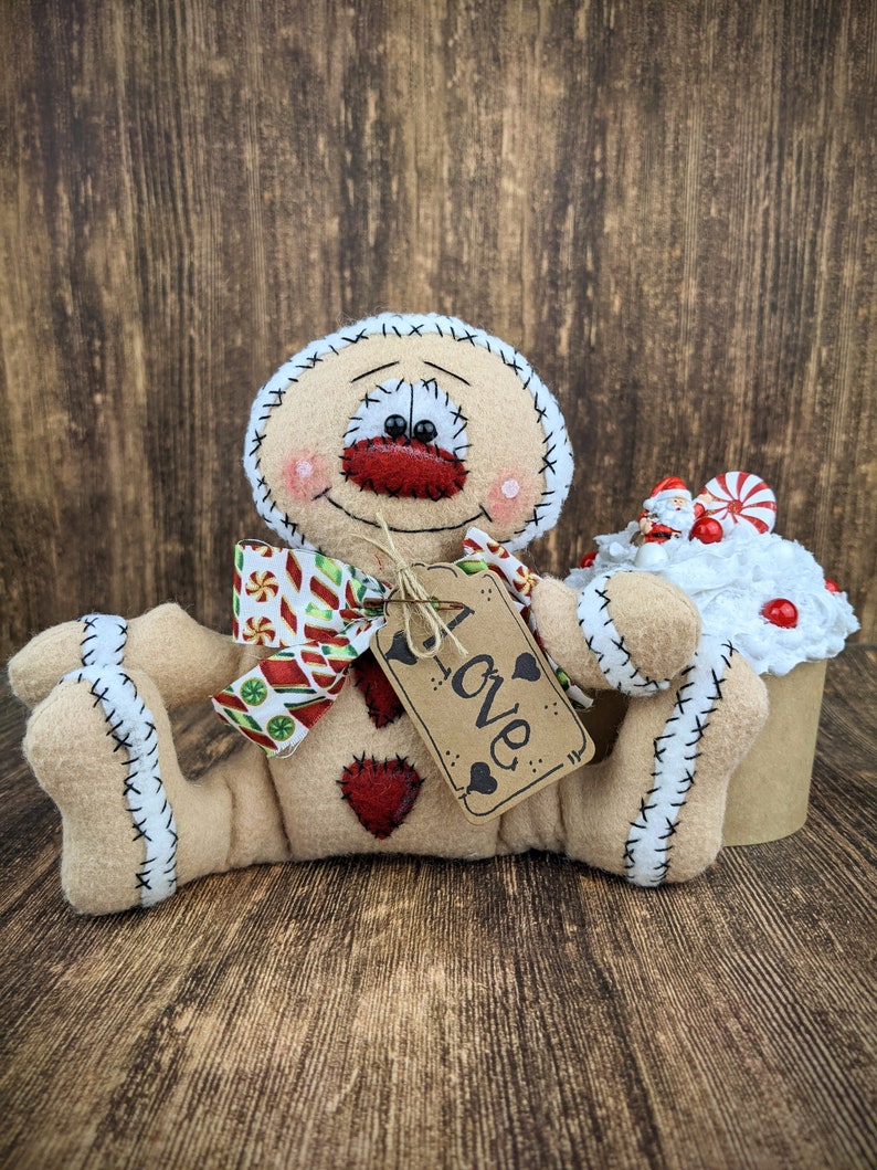 Gingerbread Man Holiday Gift Shelf Sitter Gingie - Etsy