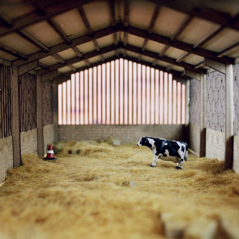 Closed Barn With Sliding Door OO Gauge Model Railway Farm - Etsy