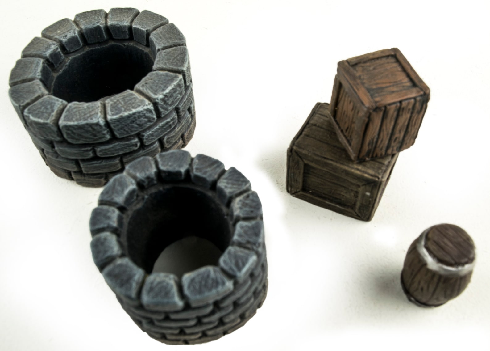 Fantasy Village Set of Wells, Crates & Barrels – 28mm Medieval ...