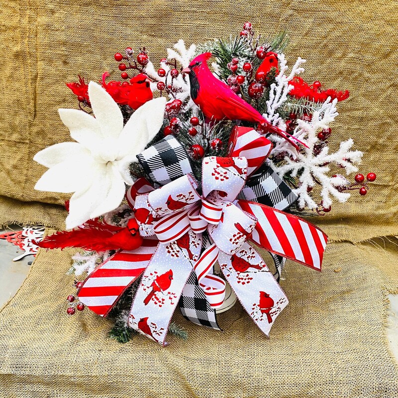 Christmas Cardinal Centerpiece - Etsy