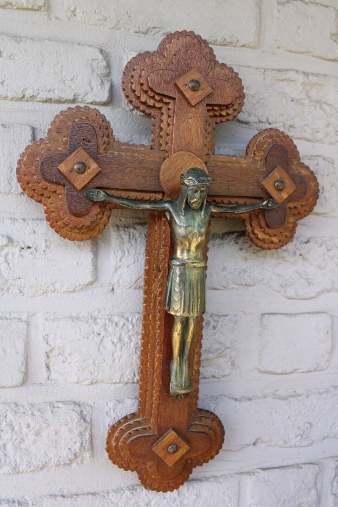 Antique Tramp Art Wood Carved Wall Crucifix - Etsy