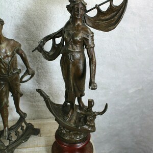 Vintage 1970 French Zinc Spelter Mantel Clock Set Statue Figurine - Etsy