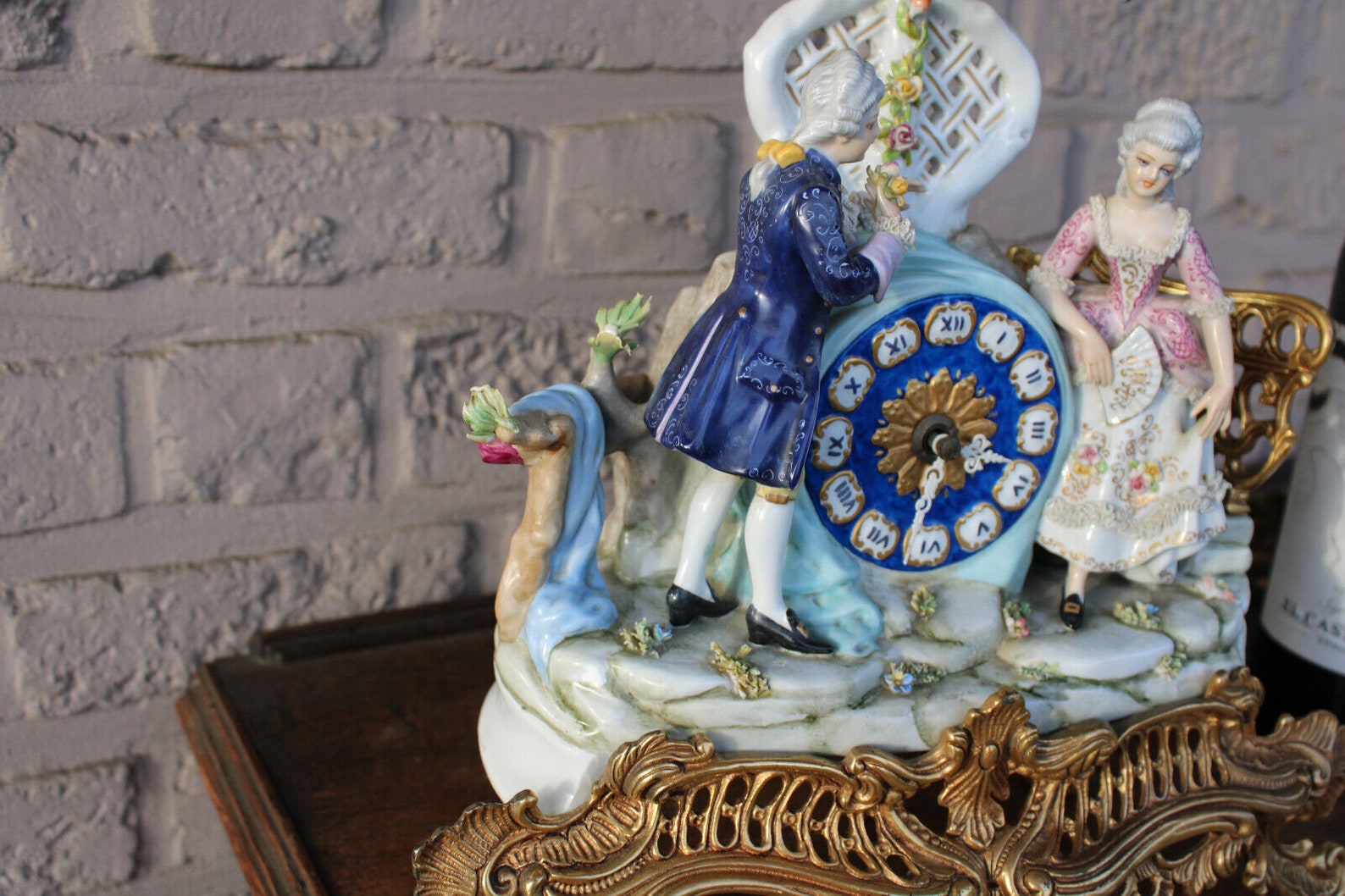 Gorgeous Porcelain Mantel Clock Romantic Couple Palm Tree 1970 - Etsy