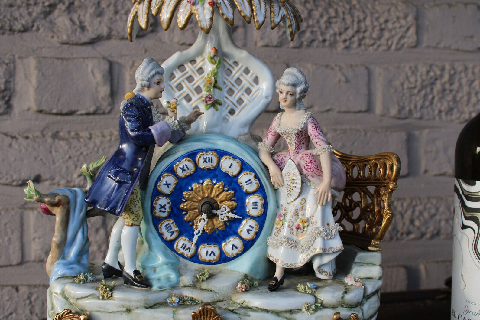 Gorgeous Porcelain Mantel Clock Romantic Couple Palm Tree 1970 - Etsy