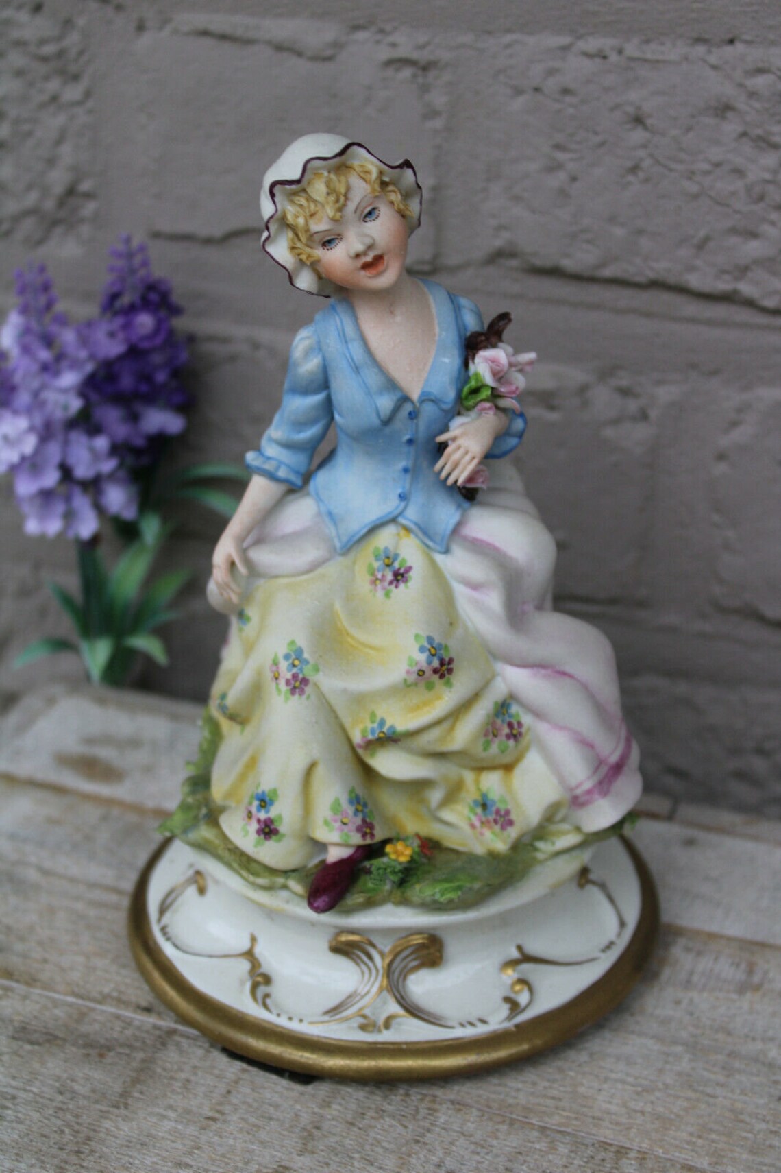 Vintage italian capodimonte porcelain girl figurine statue | Etsy