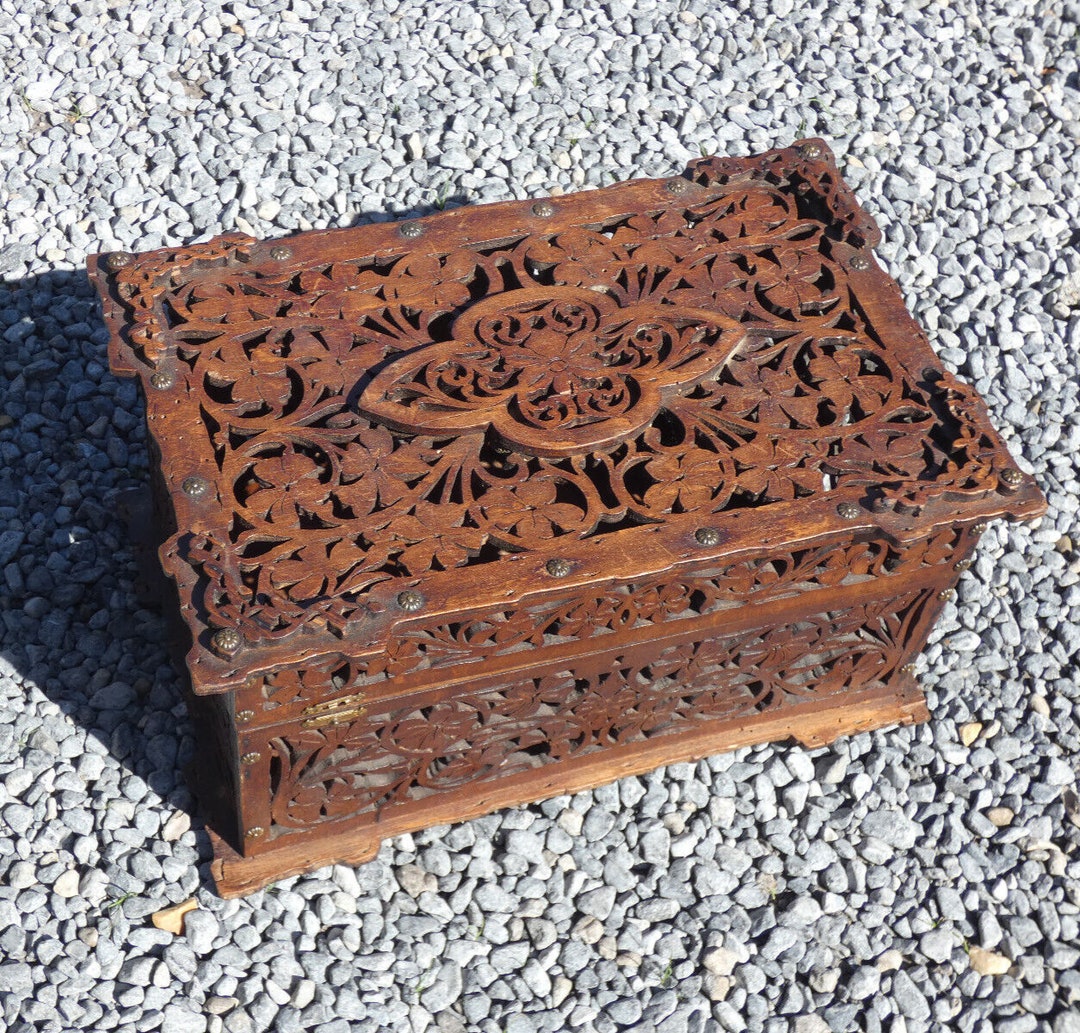 Vintage Wood Cut Box 1950s - Etsy