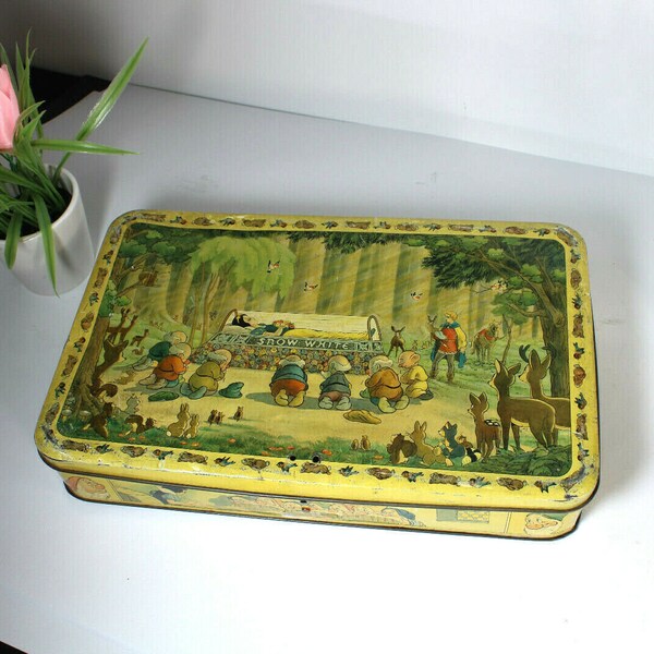 Rare Snow White Box - Etsy UK