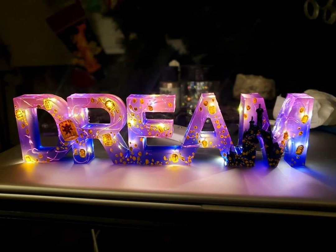 Tangled Inspired DREAM Lighted Resin Sign With Handpainted Lanterns and ...