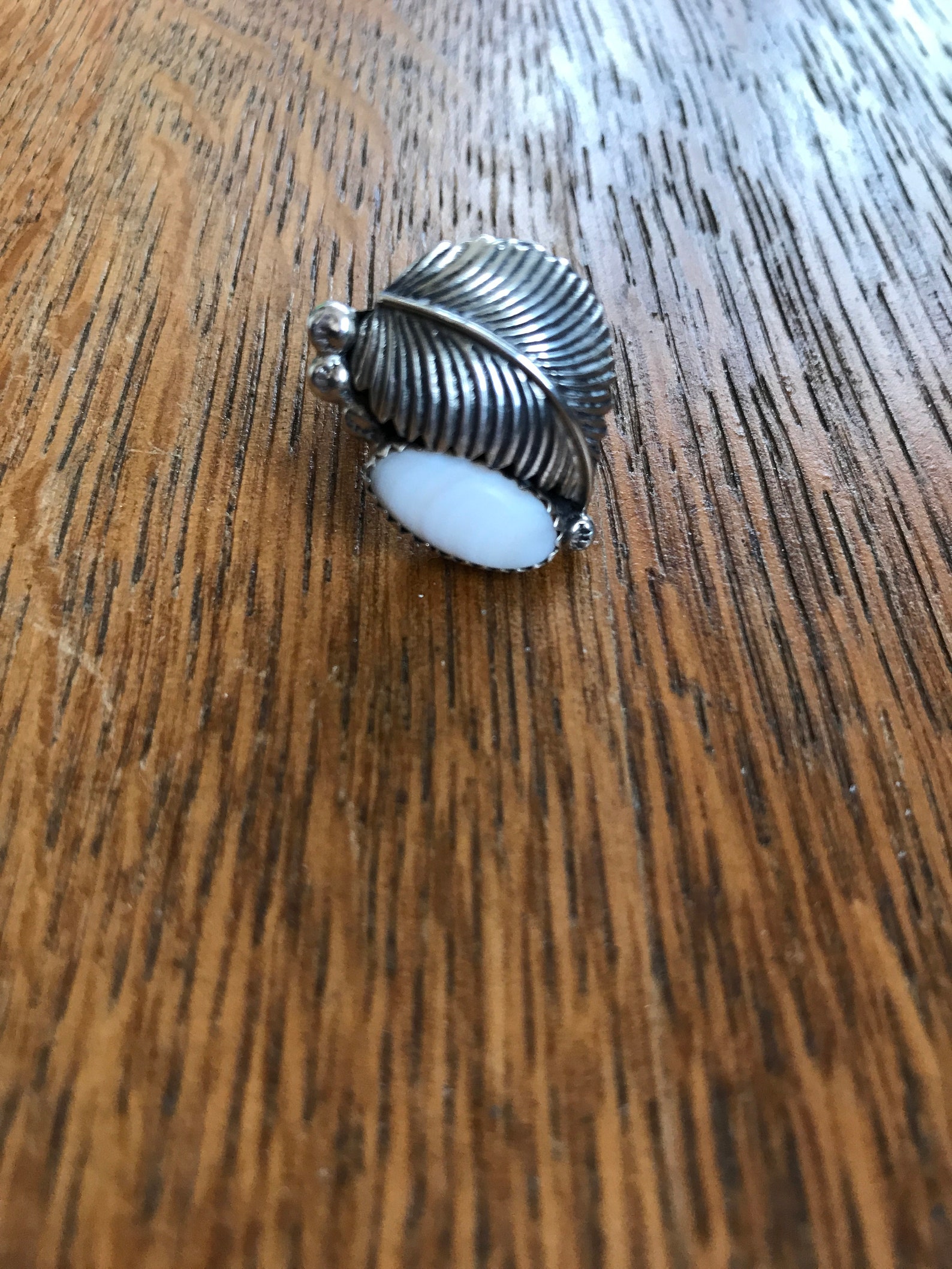 Native American Old Pawn Silver and White Stone Ring - Etsy