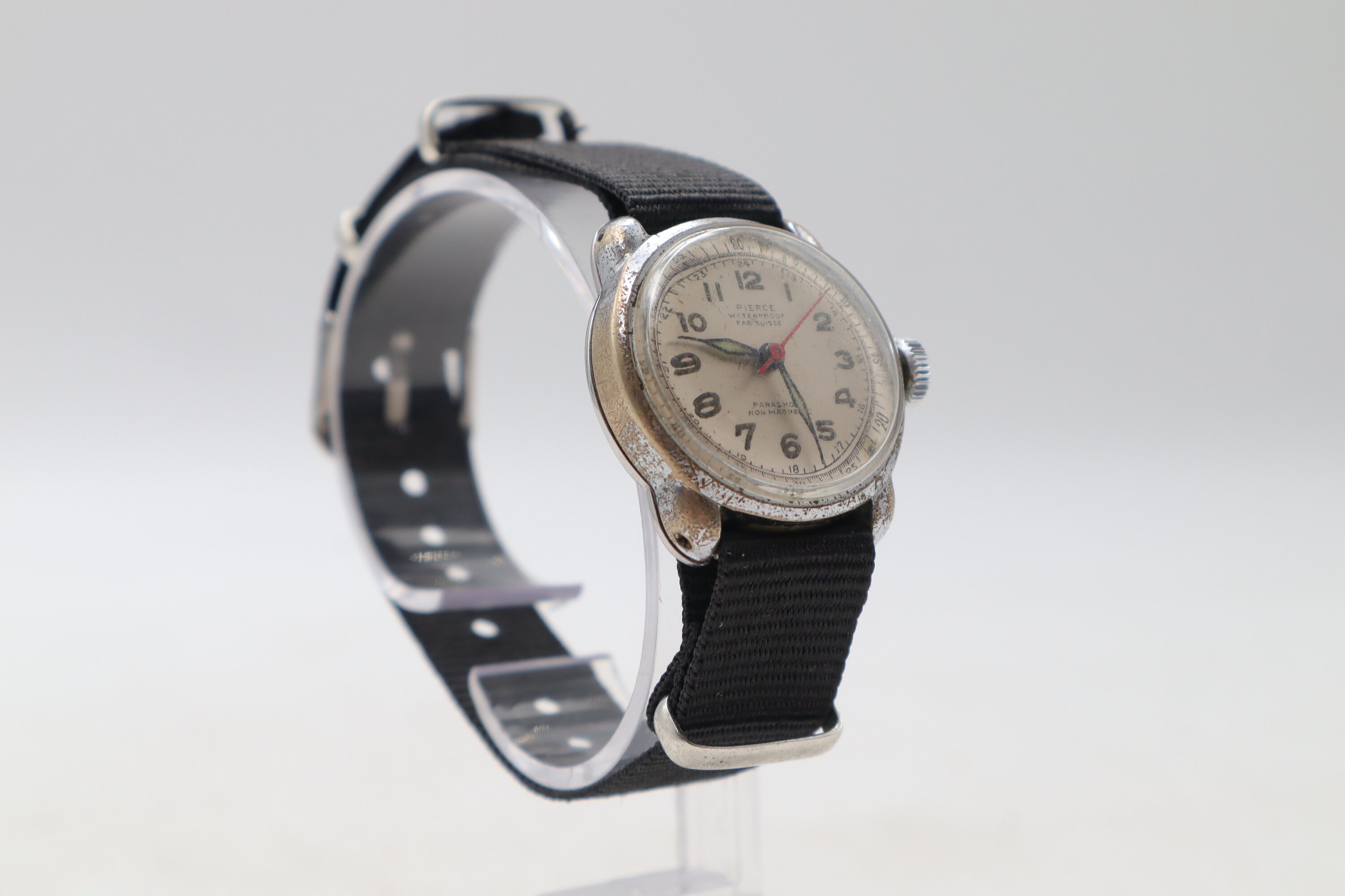 Vintage Pierce 1940s WWII Parashock Waterproof Non Magnetic Fab Suisse ...