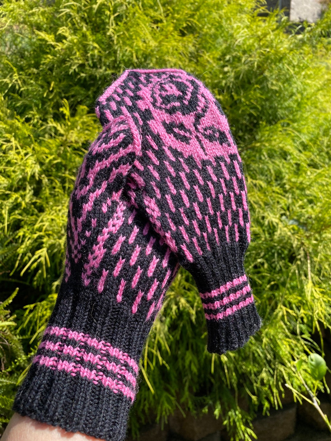 Pdf. Shadow Mitten Pattern in English, Icelandic and Norwegian - Etsy