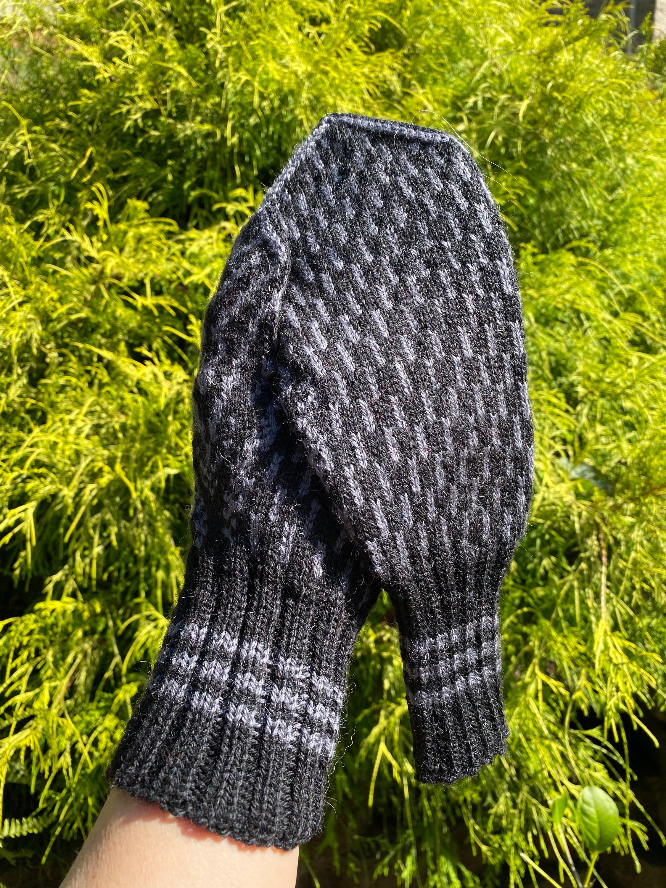 Pdf. Shadow Mitten Pattern in English, Icelandic and Norwegian - Etsy