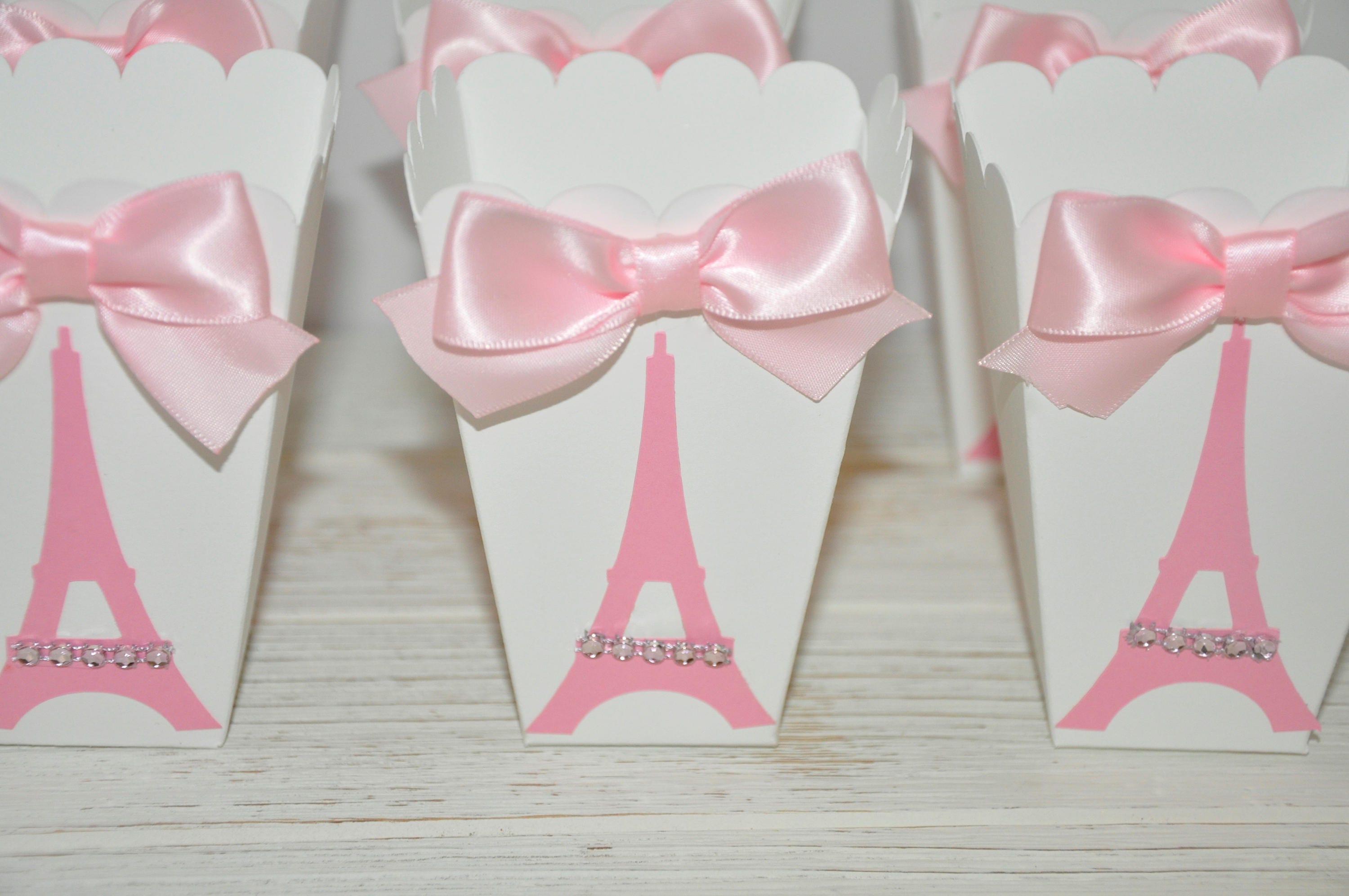 Eiffel Tower Popcorn or Candy Favor Box Pink & White W/ Bling Paris ...