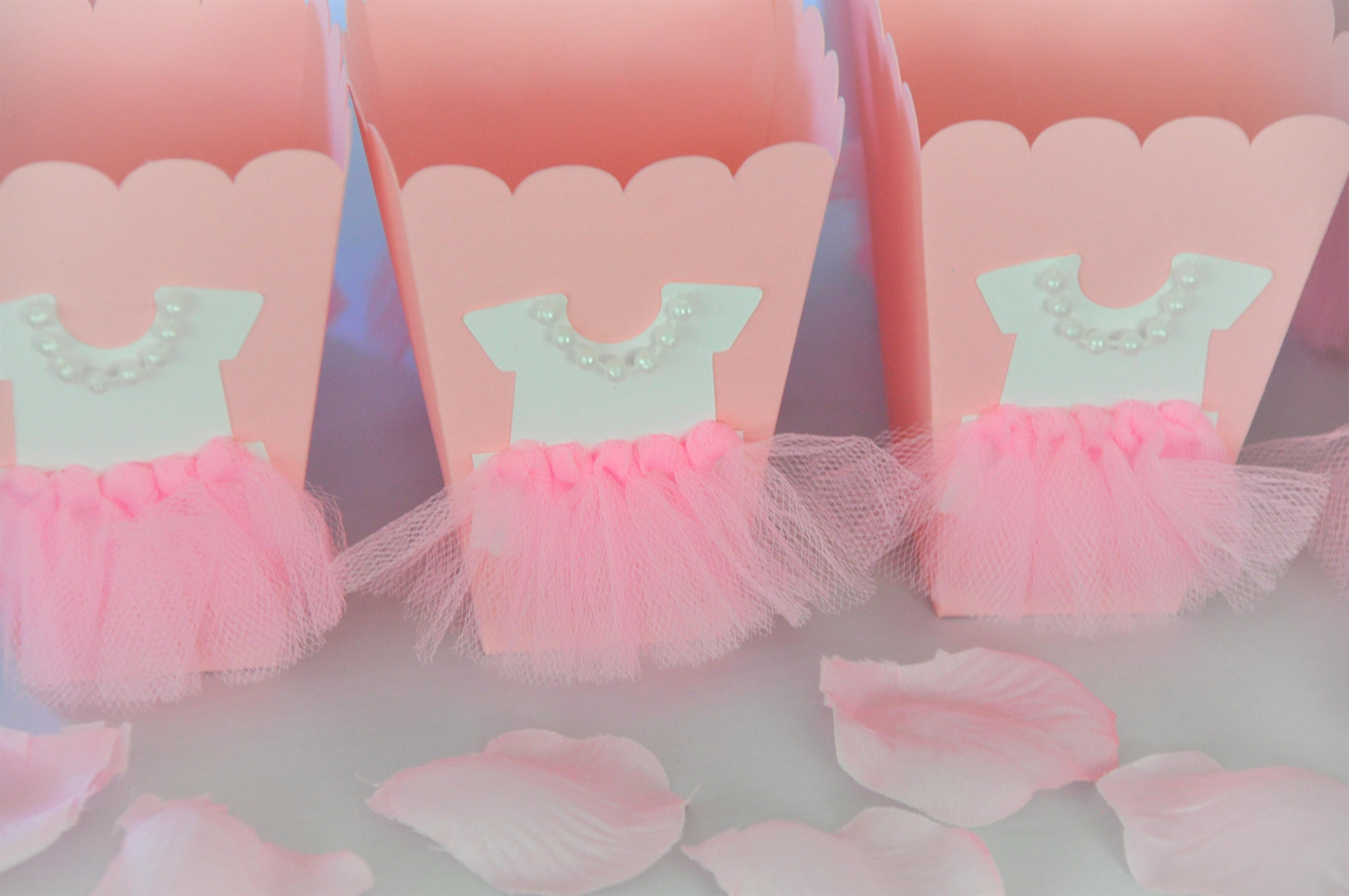 Ballerina Tutu Favor Box for Candy or Popcorn. Pink/White | Etsy