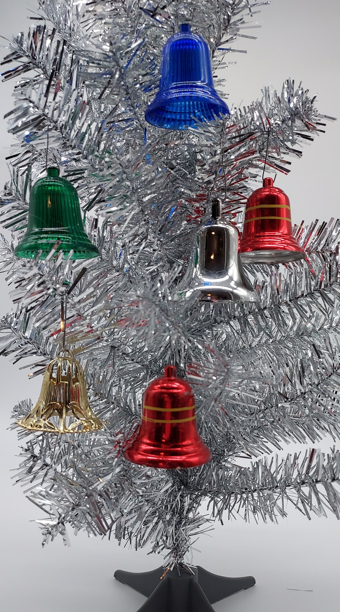 BRADFORD CHRISTMAS BELLS, Set of Six Assorted Holiday Bells, Bell ...