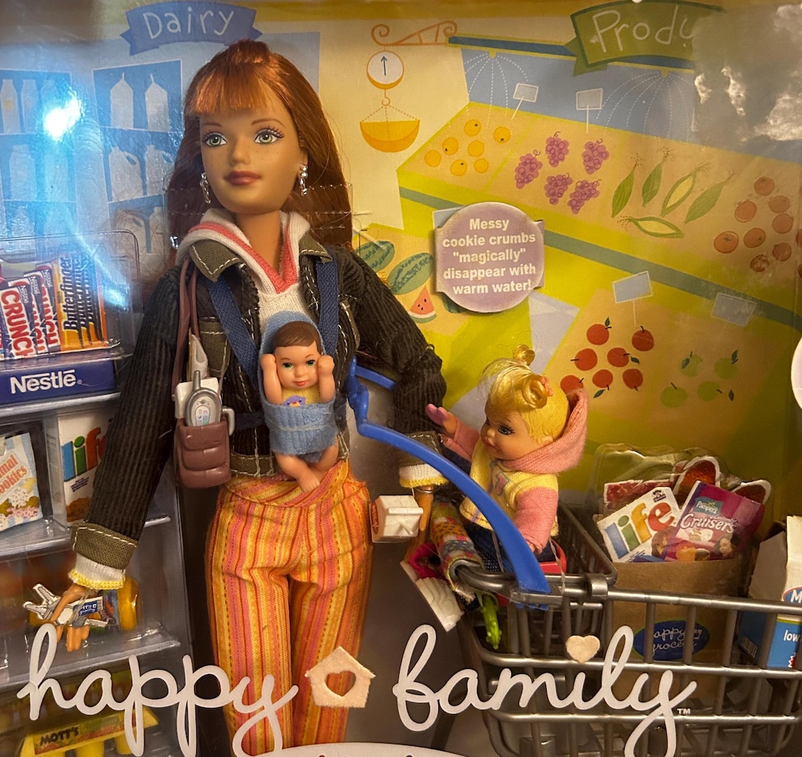 Barbie-happy Family Neighborhood Grocery Store Set Midge, Nikki and ...