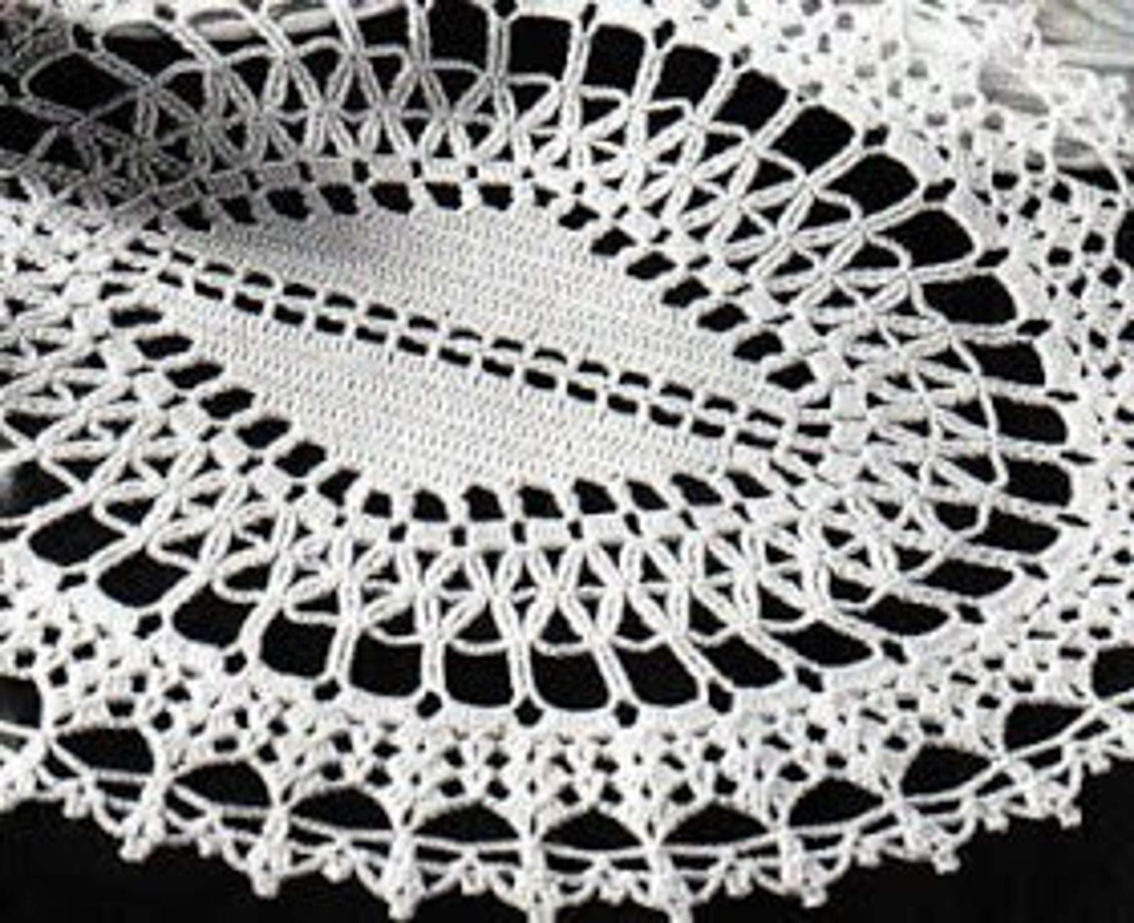 Crochet Doily - Oval Doilies - Home Decor - White Crochet Doilies ...
