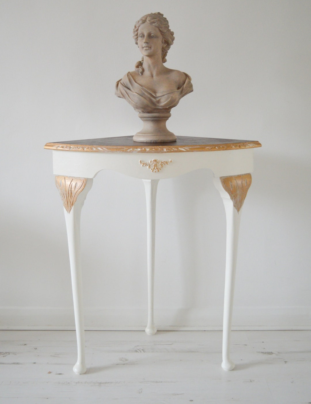 French Style Corner Console Table, Hand Painted White & Gold Solid Wood ...