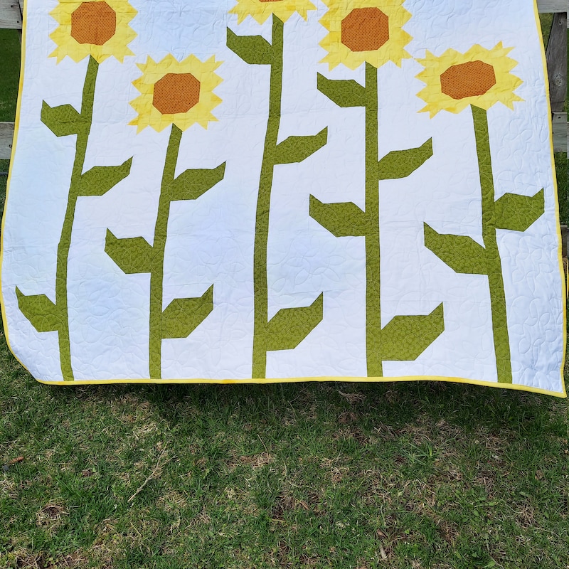 Sunflower Quilt - Etsy