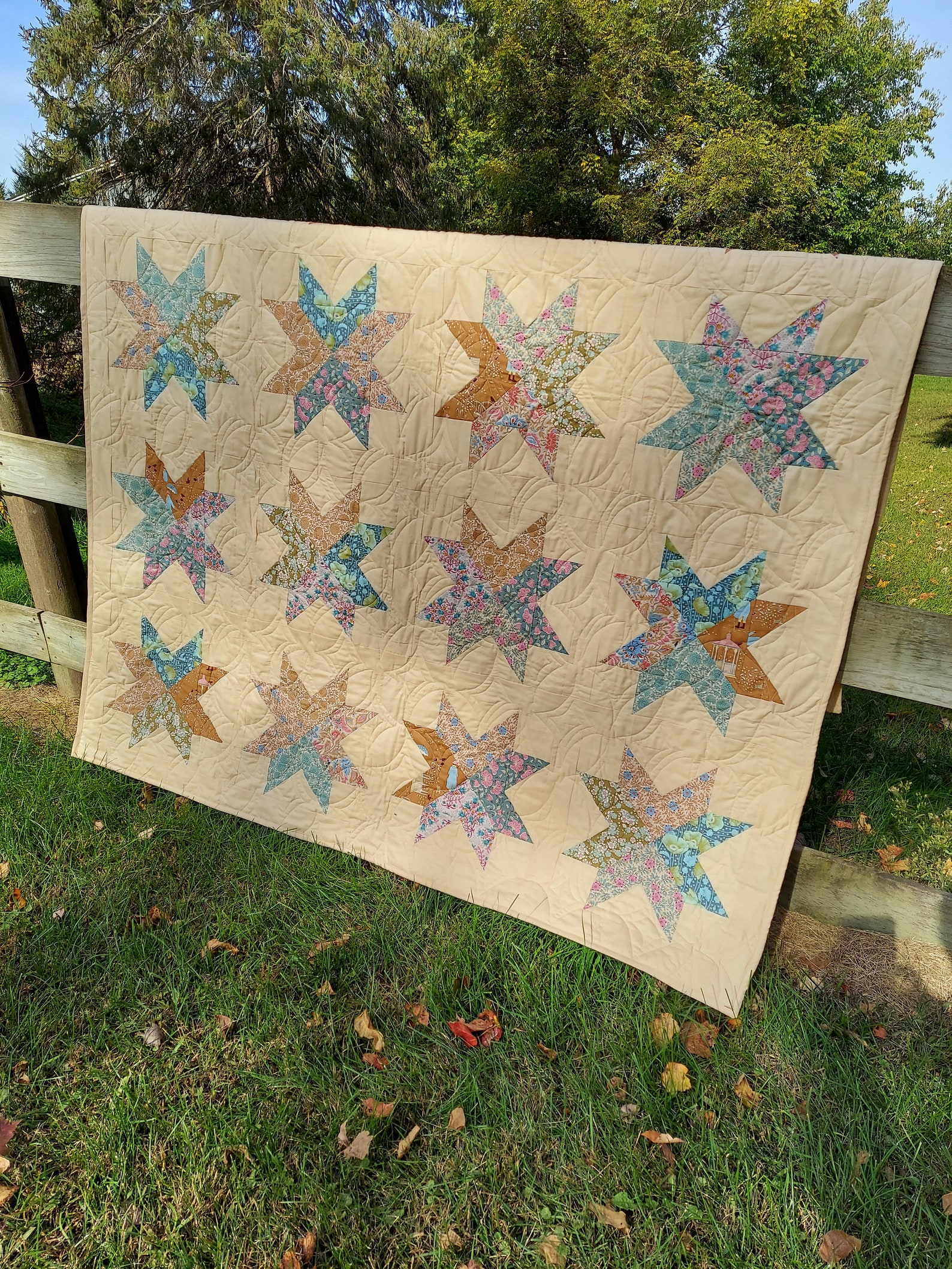Beaming Star Quilt - Etsy