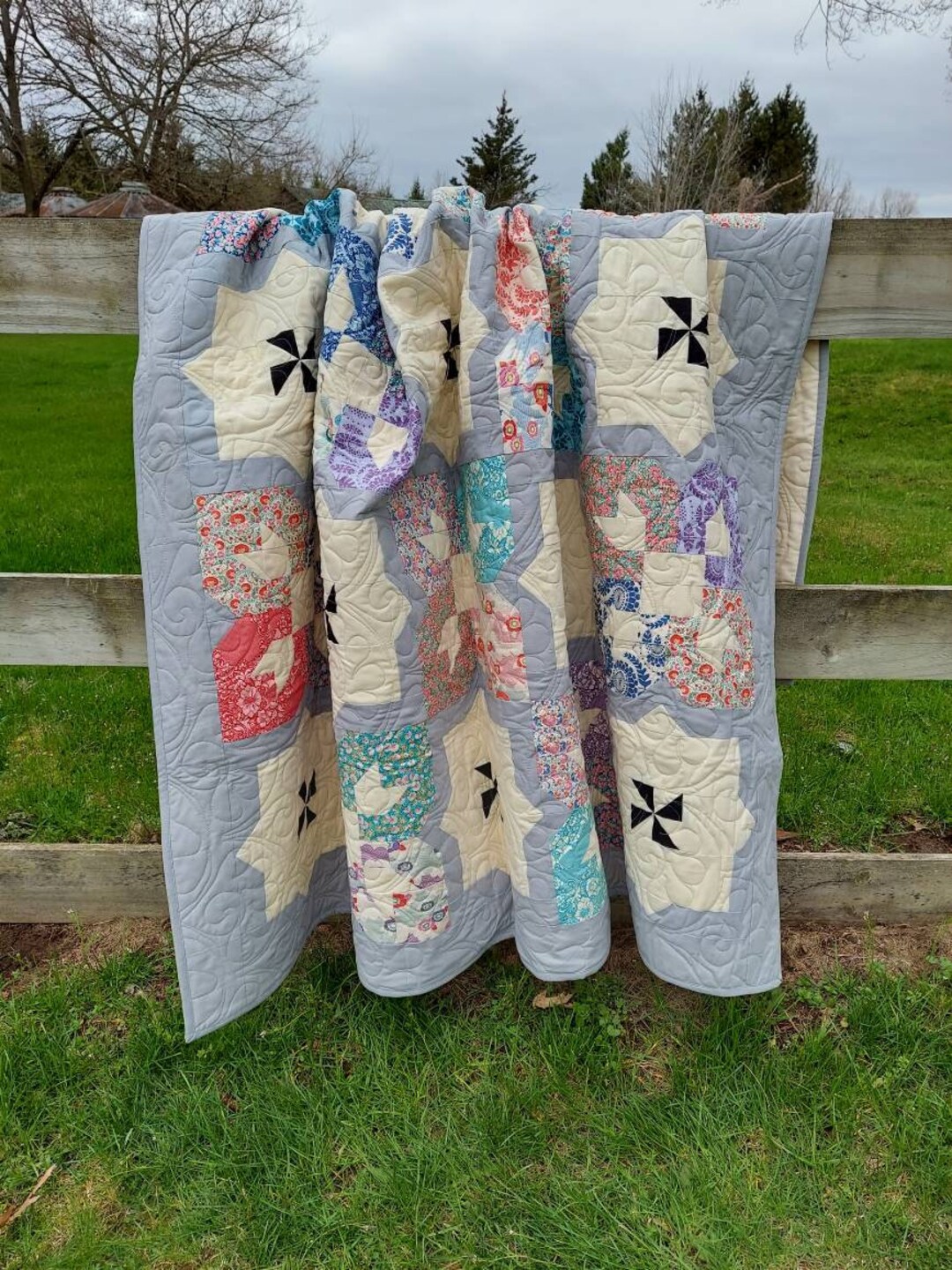Sun Shower Quilt - Etsy