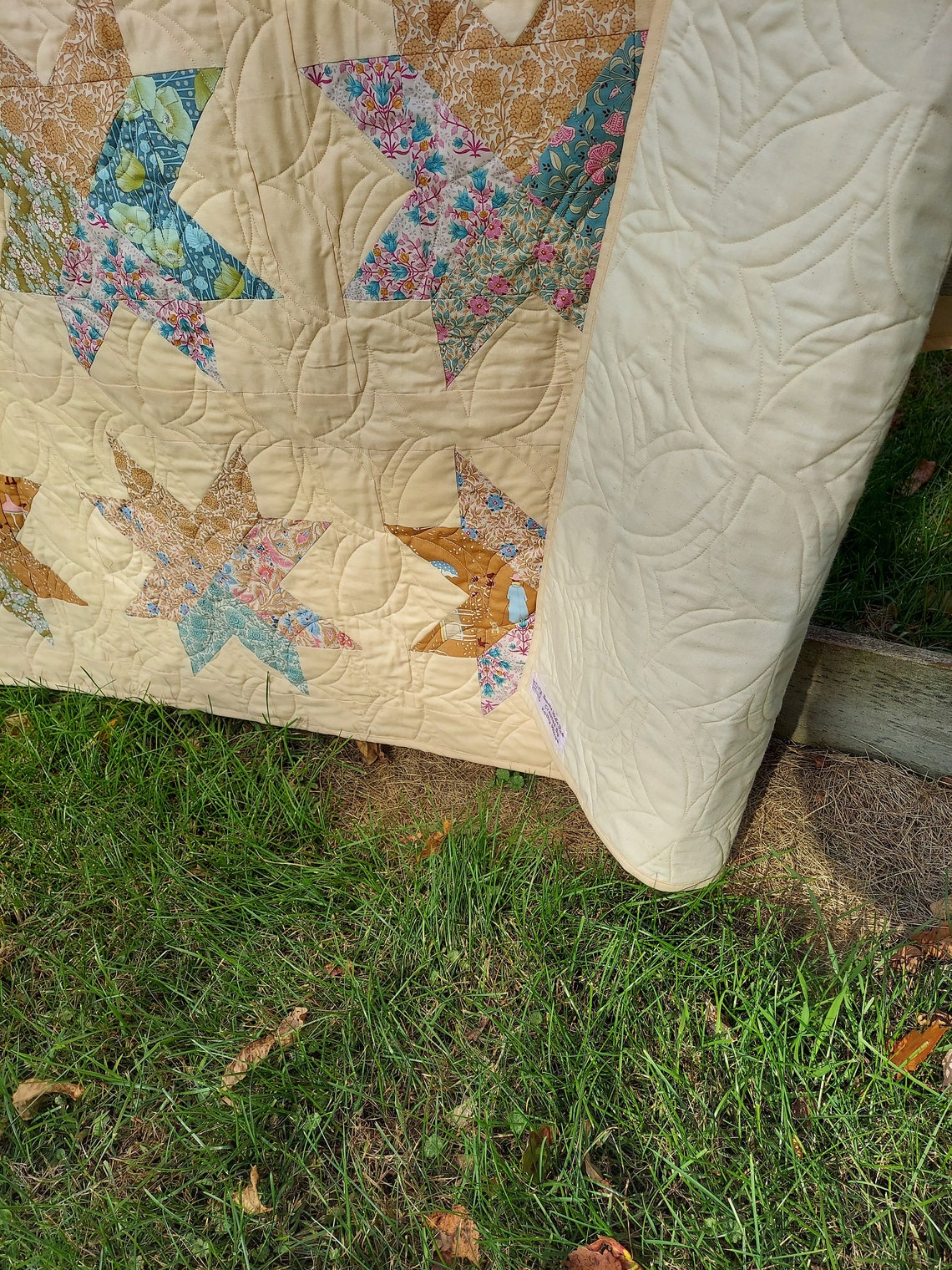 Beaming Star Quilt - Etsy