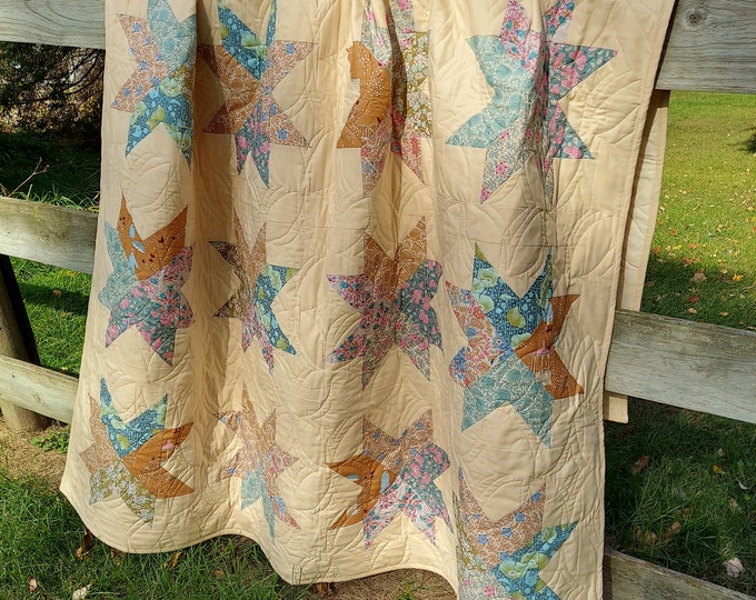 Beaming Star Quilt - Etsy