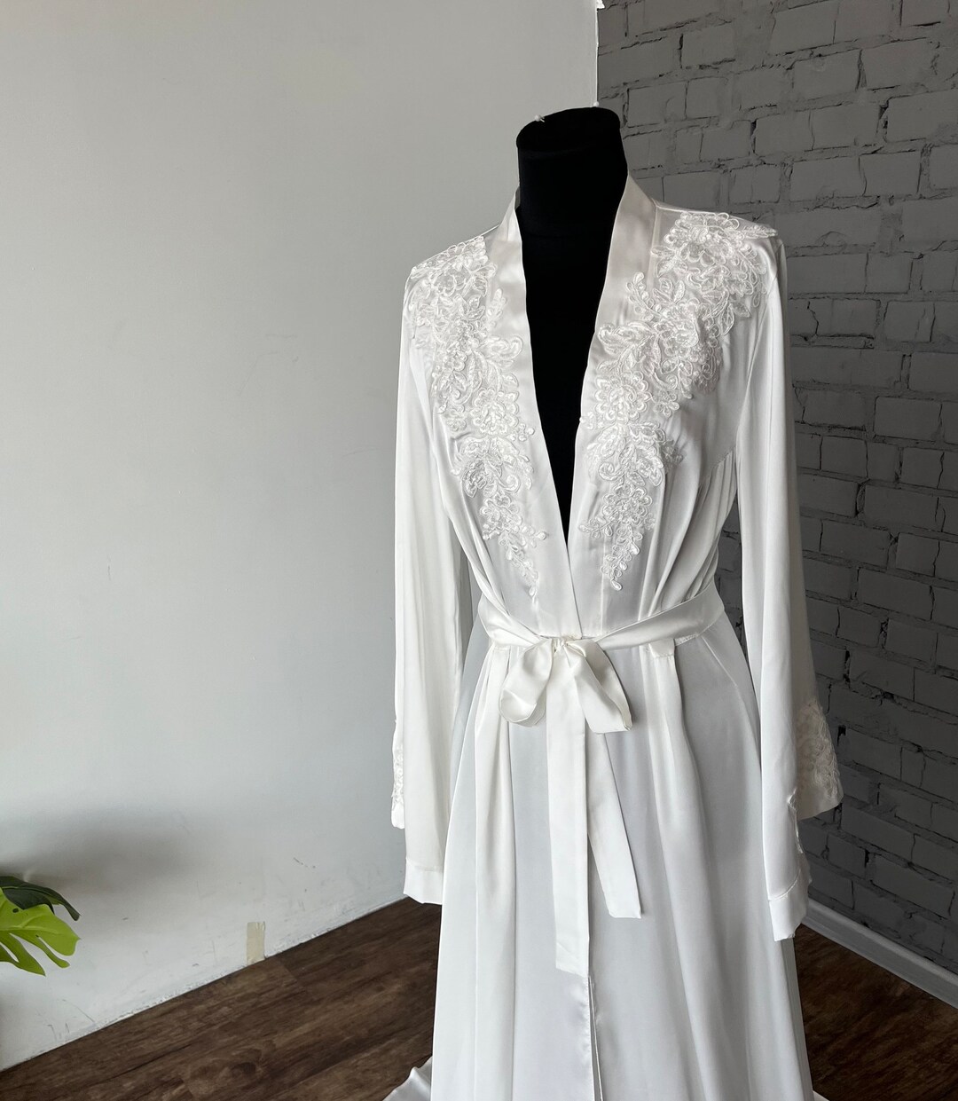 Bridal Robe Lace With Sleeves Bride Robe Long Ivory Robe With Train ...